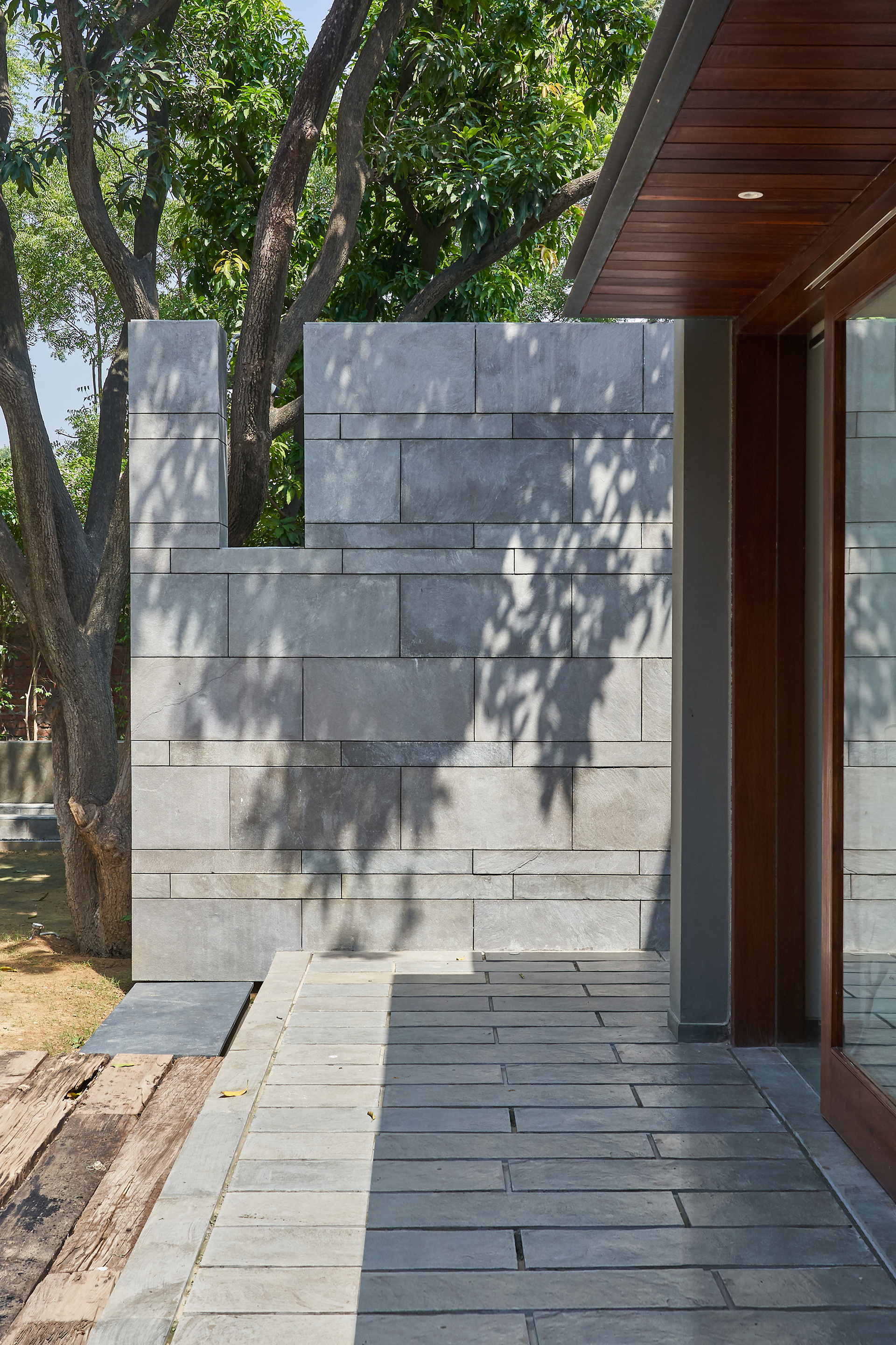 Galeria de Residência Pomar / DADA Partners - 5