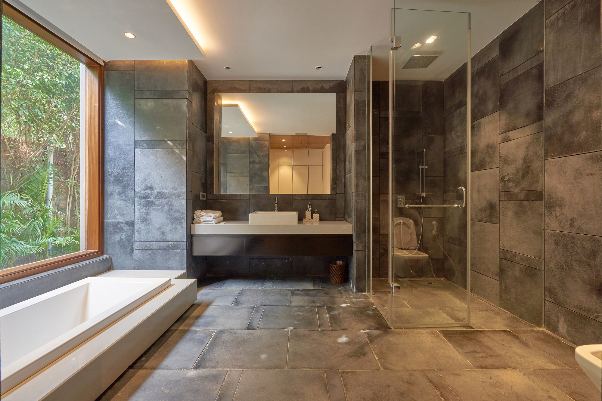 Gallery of Orchard House / DADA Partners - 28