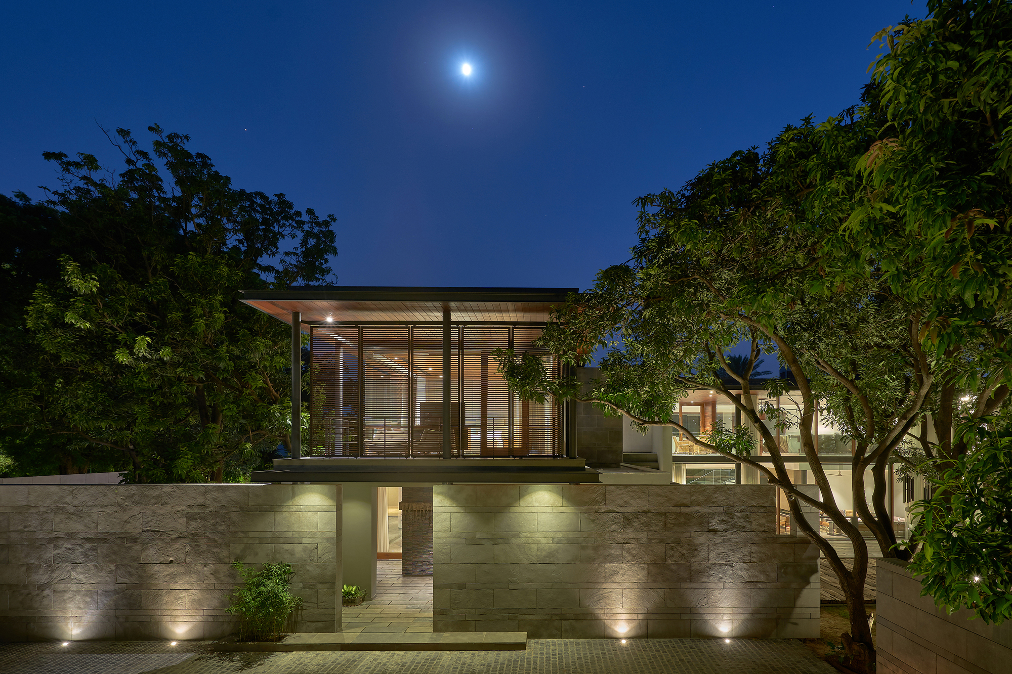 Galeria de Residência Pomar / DADA Partners - 11