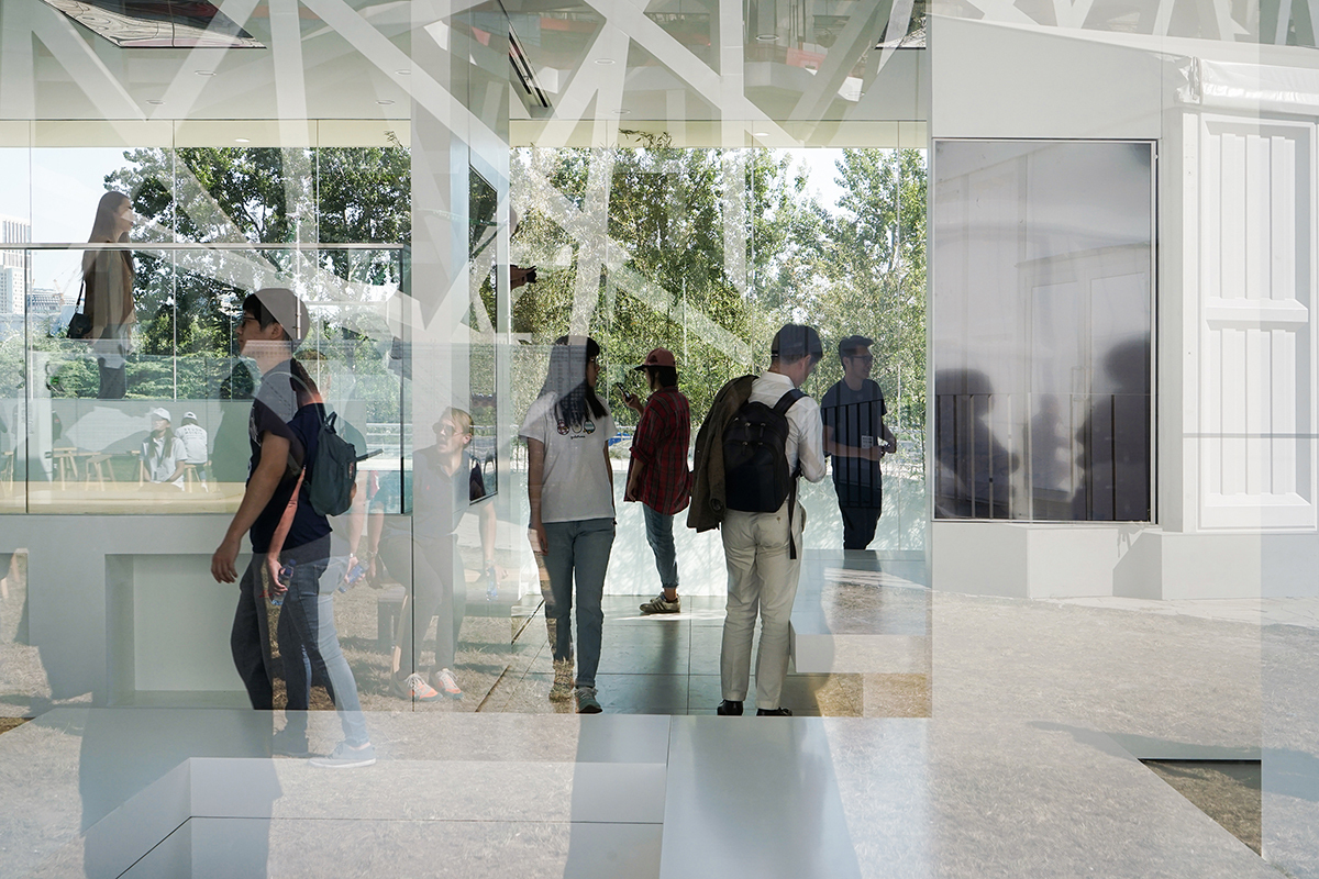 Gallery of Infinite Living / Crossboundaries - 14