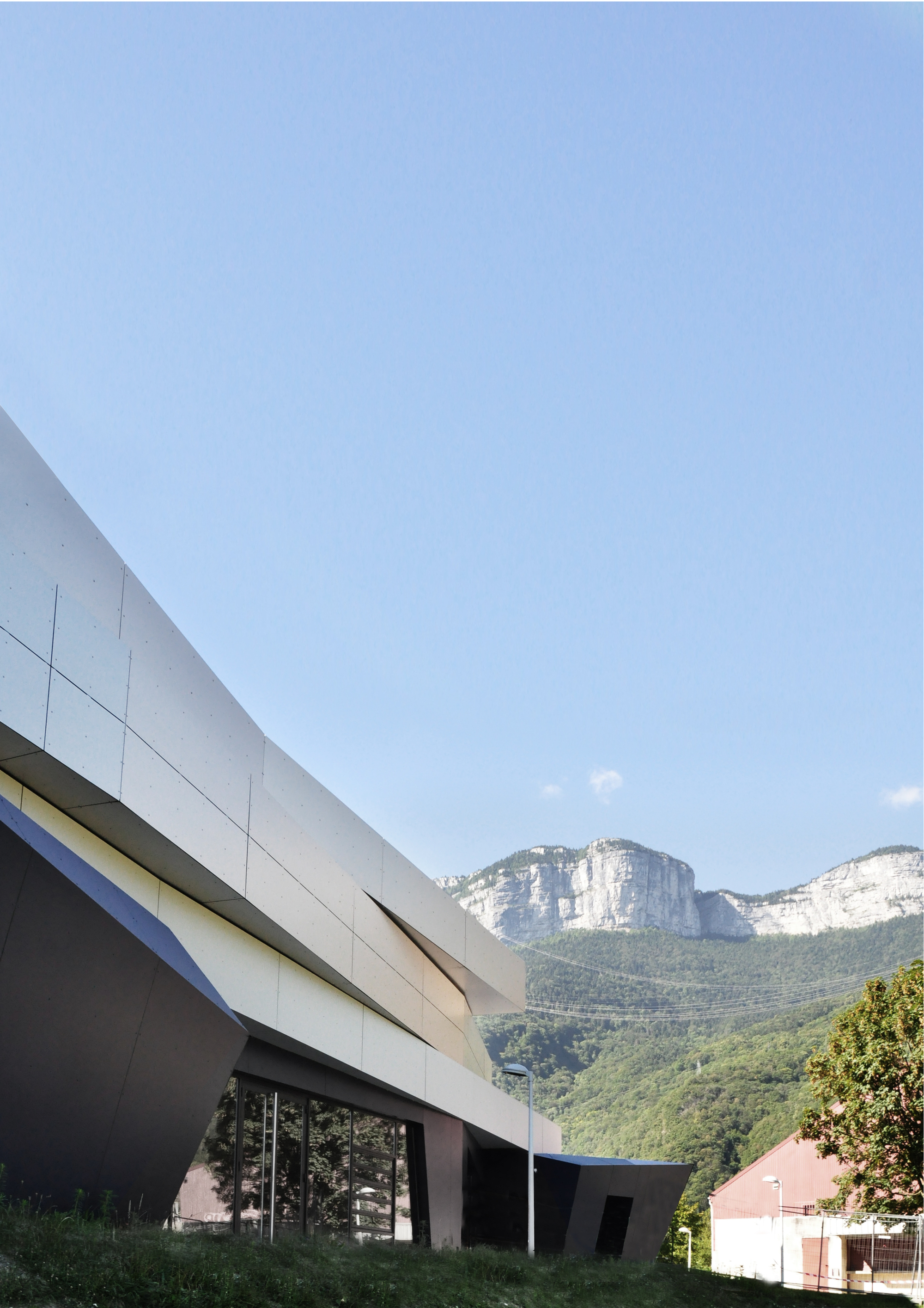 Gallery of Event Hall / SPACES Architecture - 3