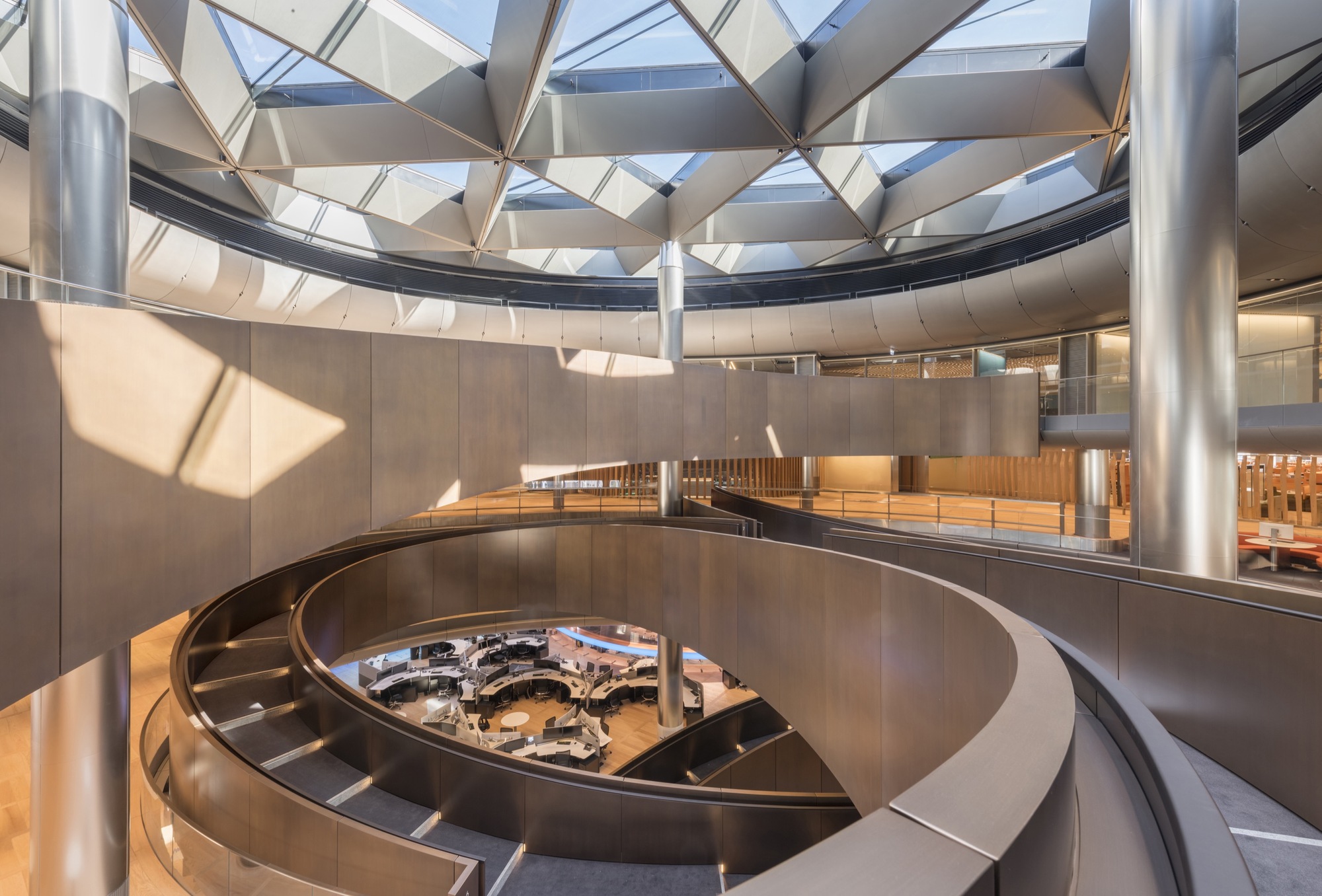 Galería de Oficinas de Bloomberg diseñadas por Foster + Partners ...