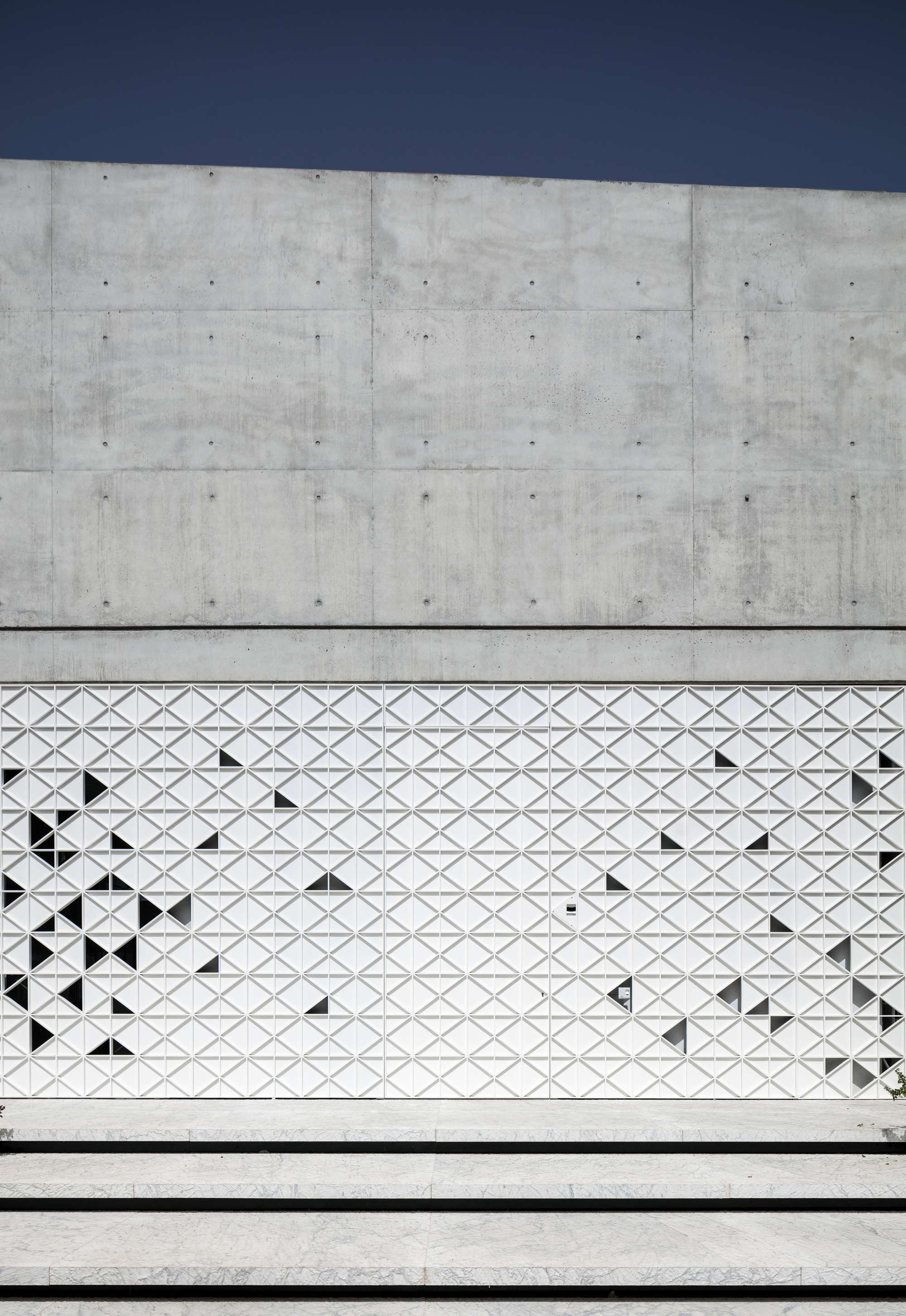 Gallery of D3 House / Pitsou Kedem Architects - 3