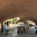 Maya Somaiya Library, Sharda School / Sameep Padora & Associates ...