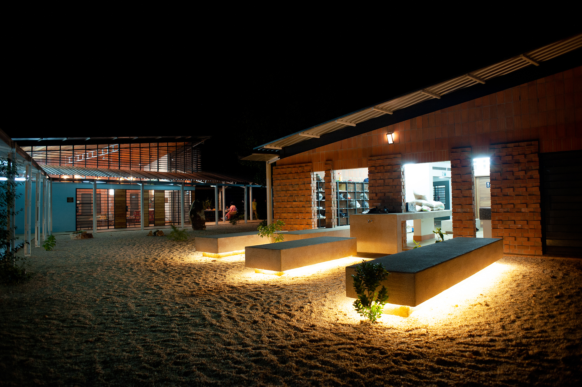 Gallery of Mpirigiti Rural Training Center / Localworks - 7