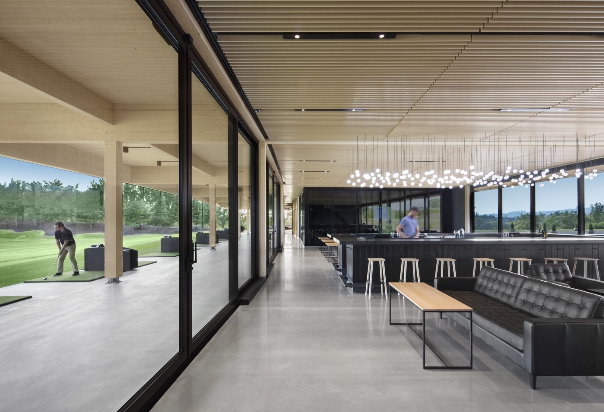 Gallery of A High-End Golf Clubhouse / Architecture49 - 8