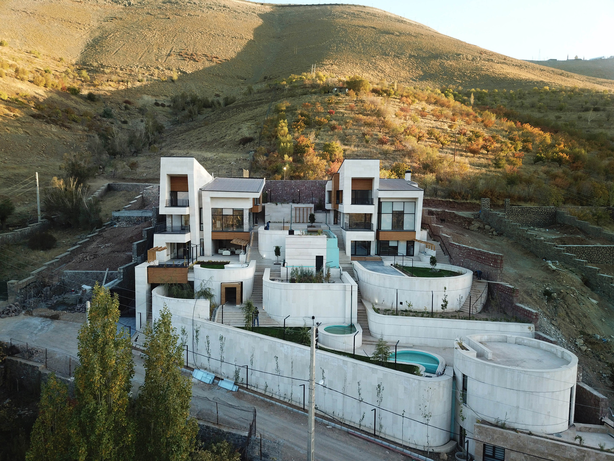 Gallery of Mosha Twin Villa / Special Space Studio - 12