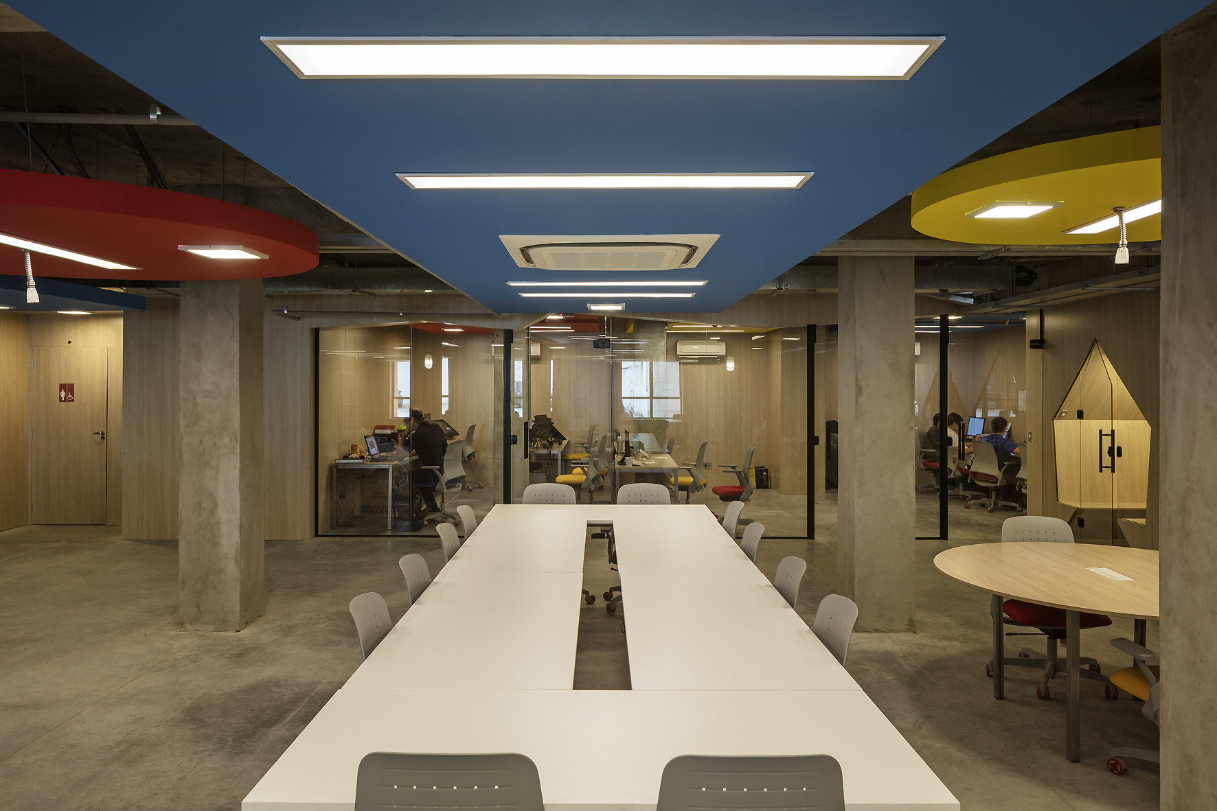 Galeria de Coworking Impact HUB / Luiz Paulo Andrade Arquitetos - 12