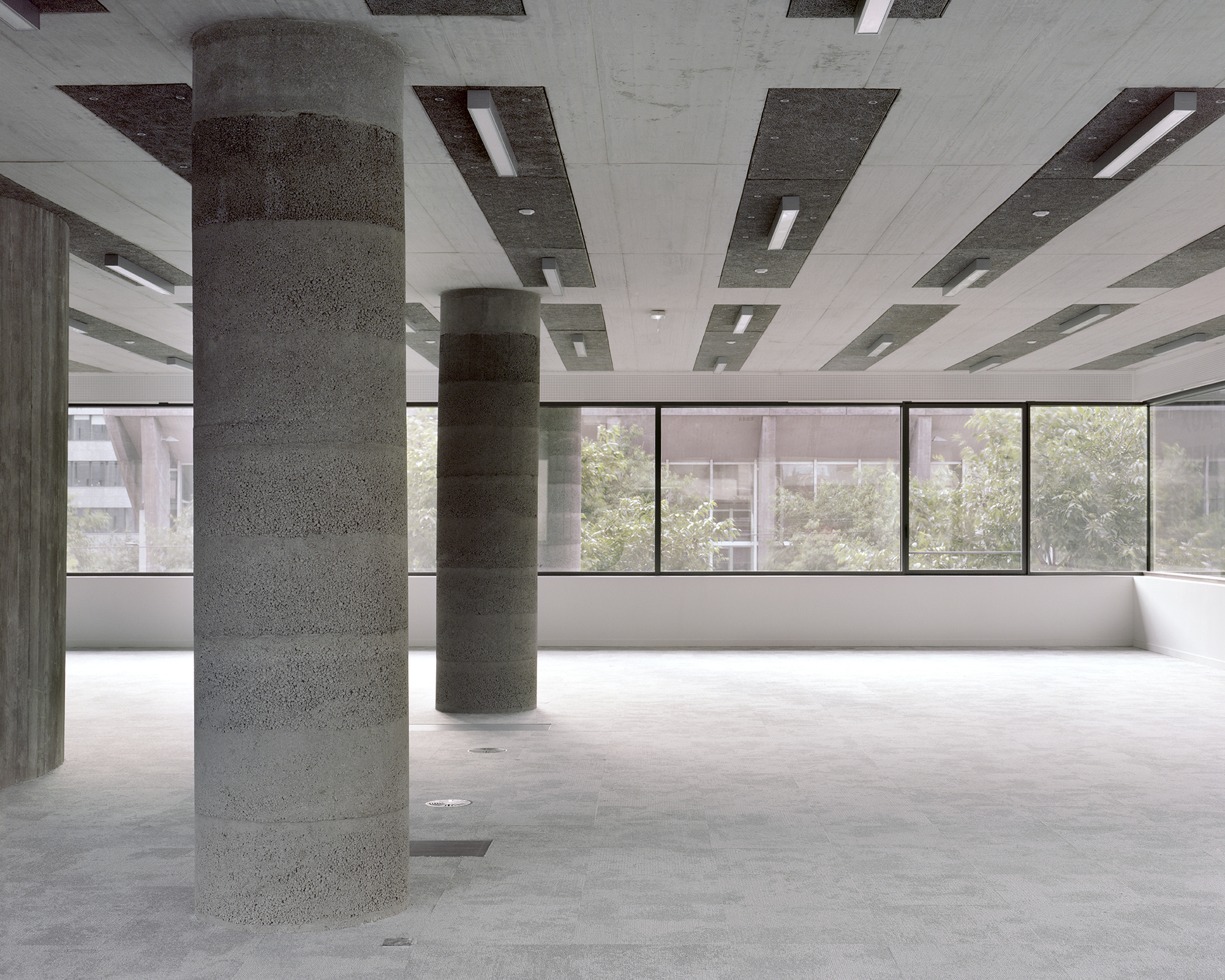 Gallery of Office Building Lyon Confluence Îlot A3 / Christian Kerez - 3