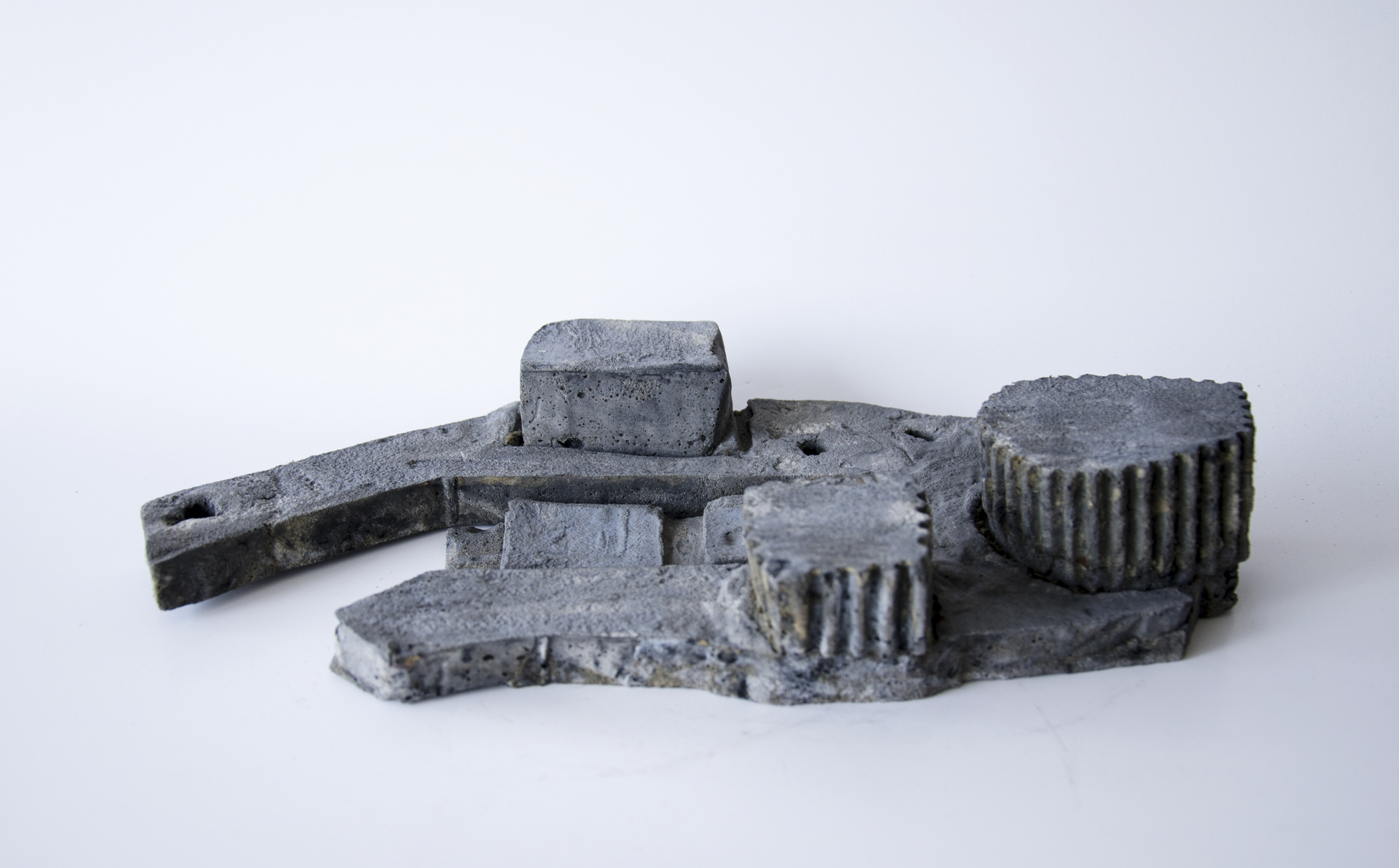 Gallery of Experimenting with Concrete Models: More Mass Doesn't Mean ...