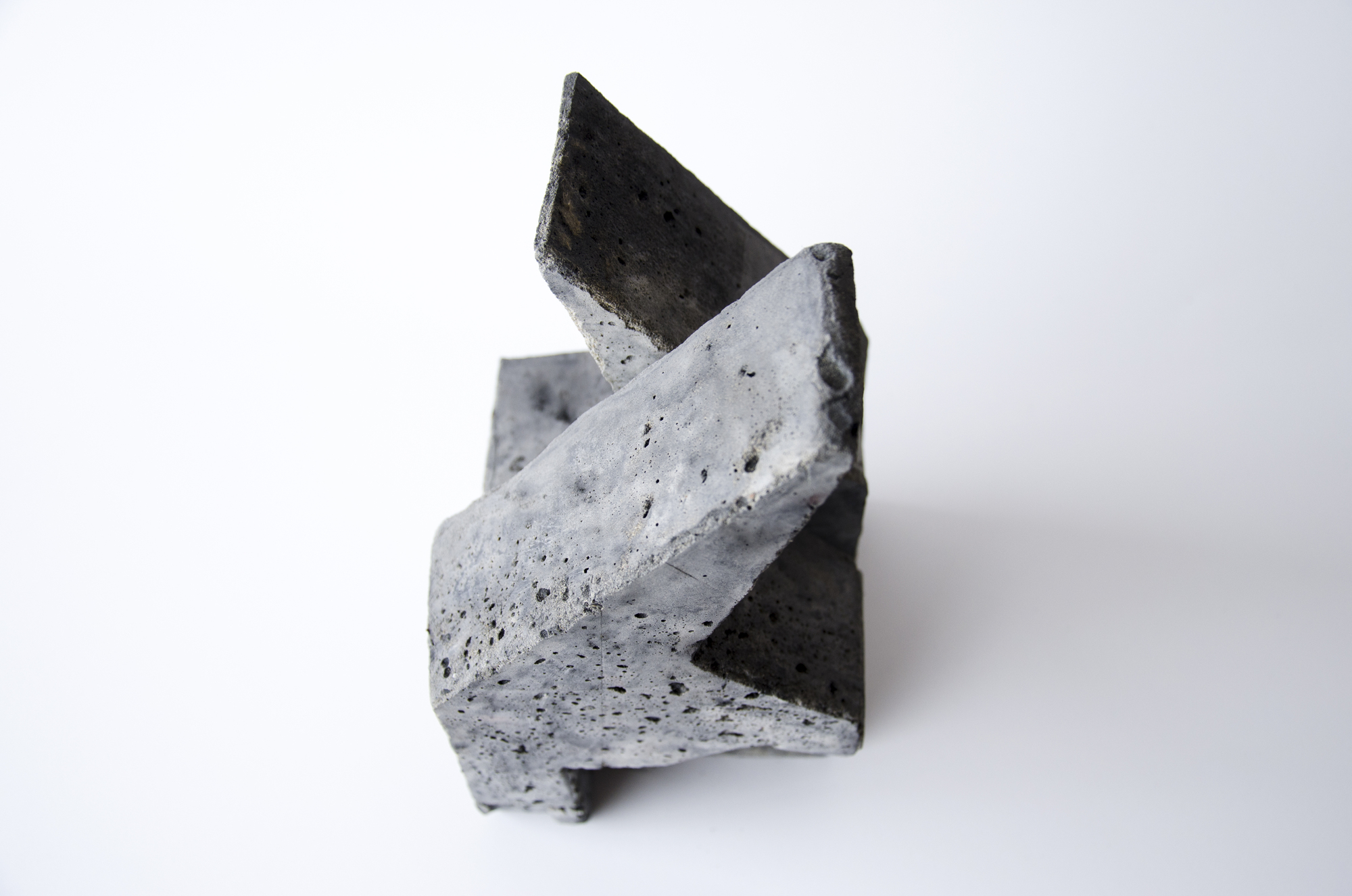 Gallery of Experimenting with Concrete Models: More Mass Doesn't Mean ...