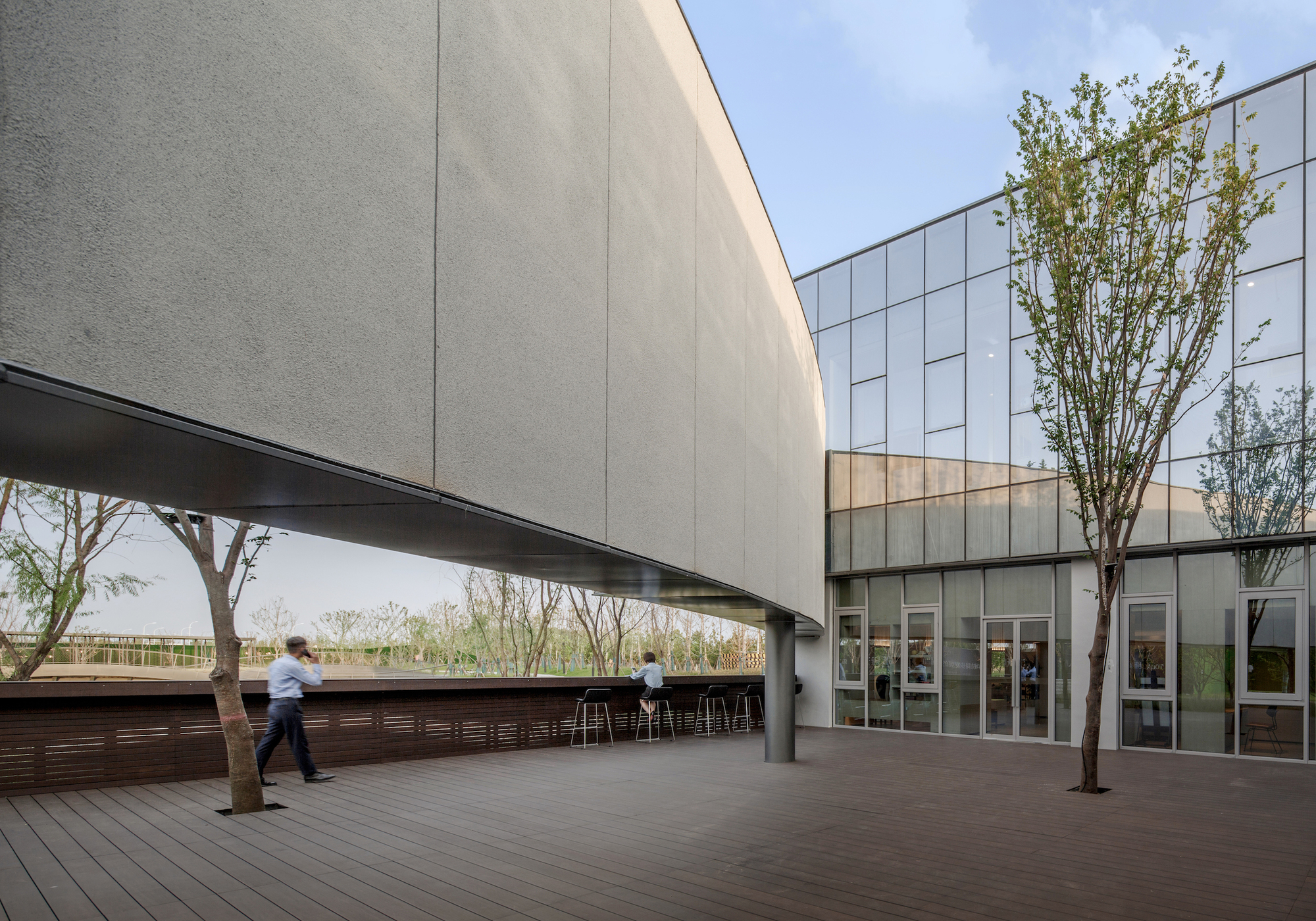 Gallery of HeFei Fei River Central Smart Garden Library / GEEDESIGN - 7