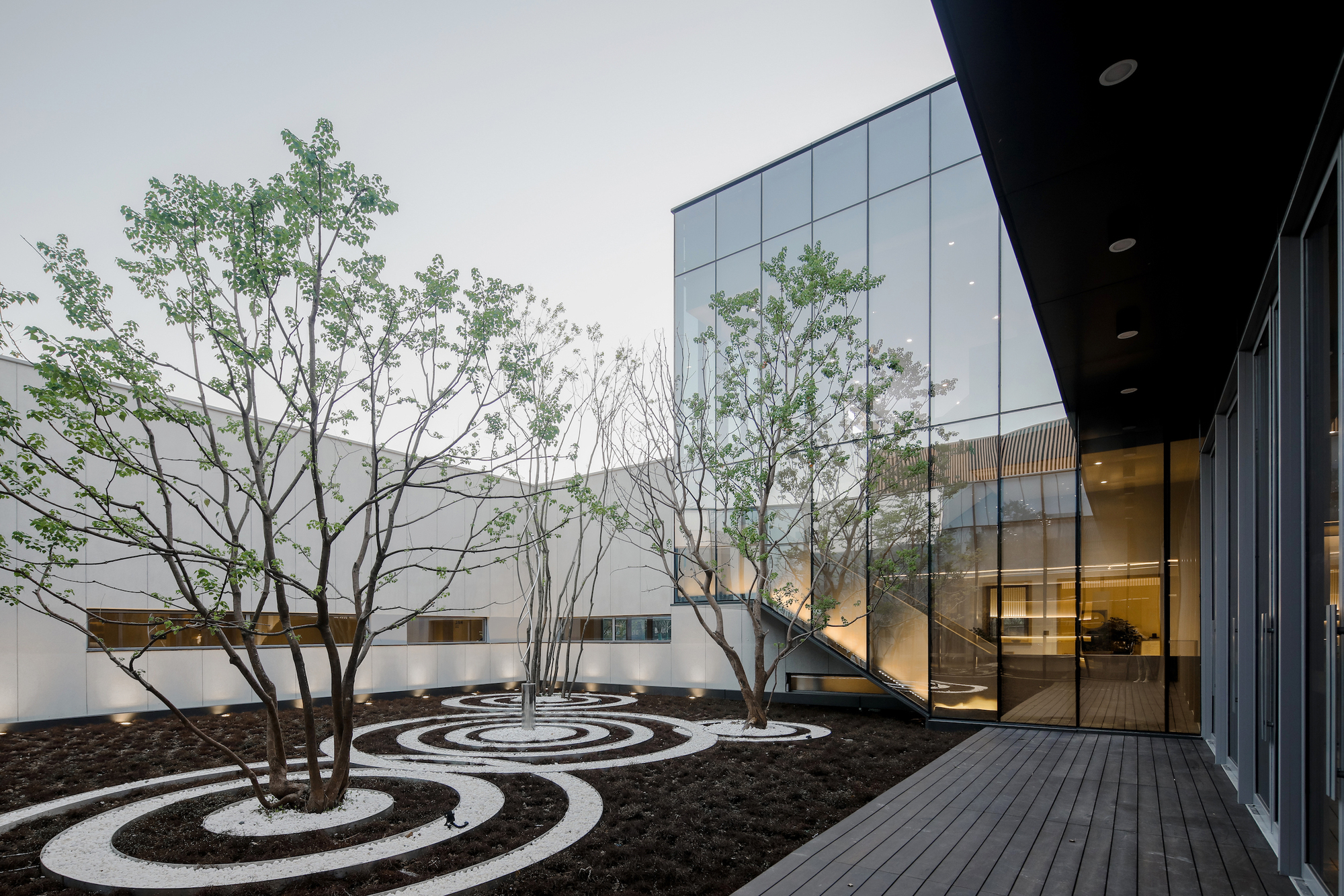 Gallery of HeFei Fei River Central Smart Garden Library / GEEDESIGN - 12