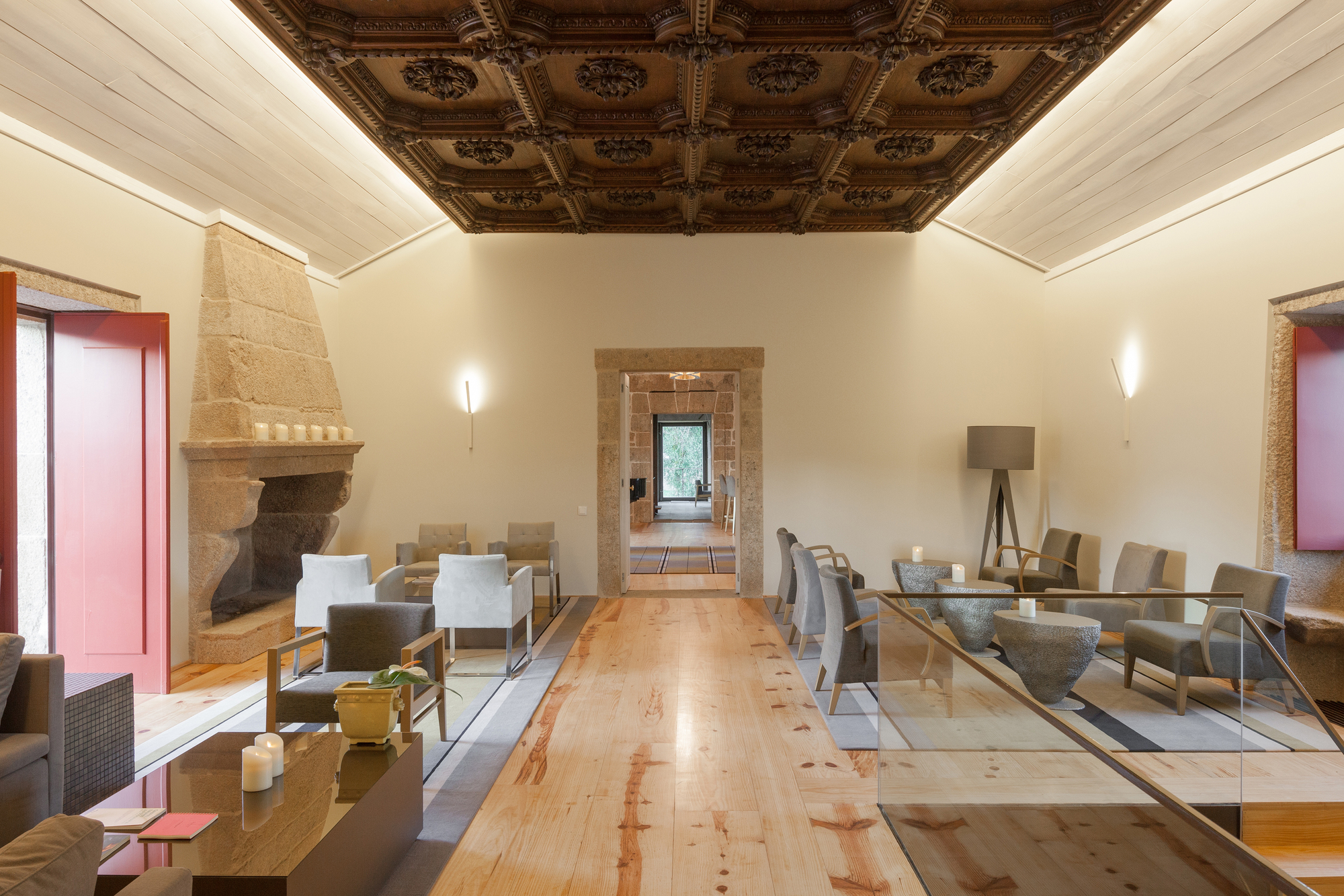 Gallery of Torre de Gomariz Wine Spa Hotel / Paulo Braga + Cristina ...