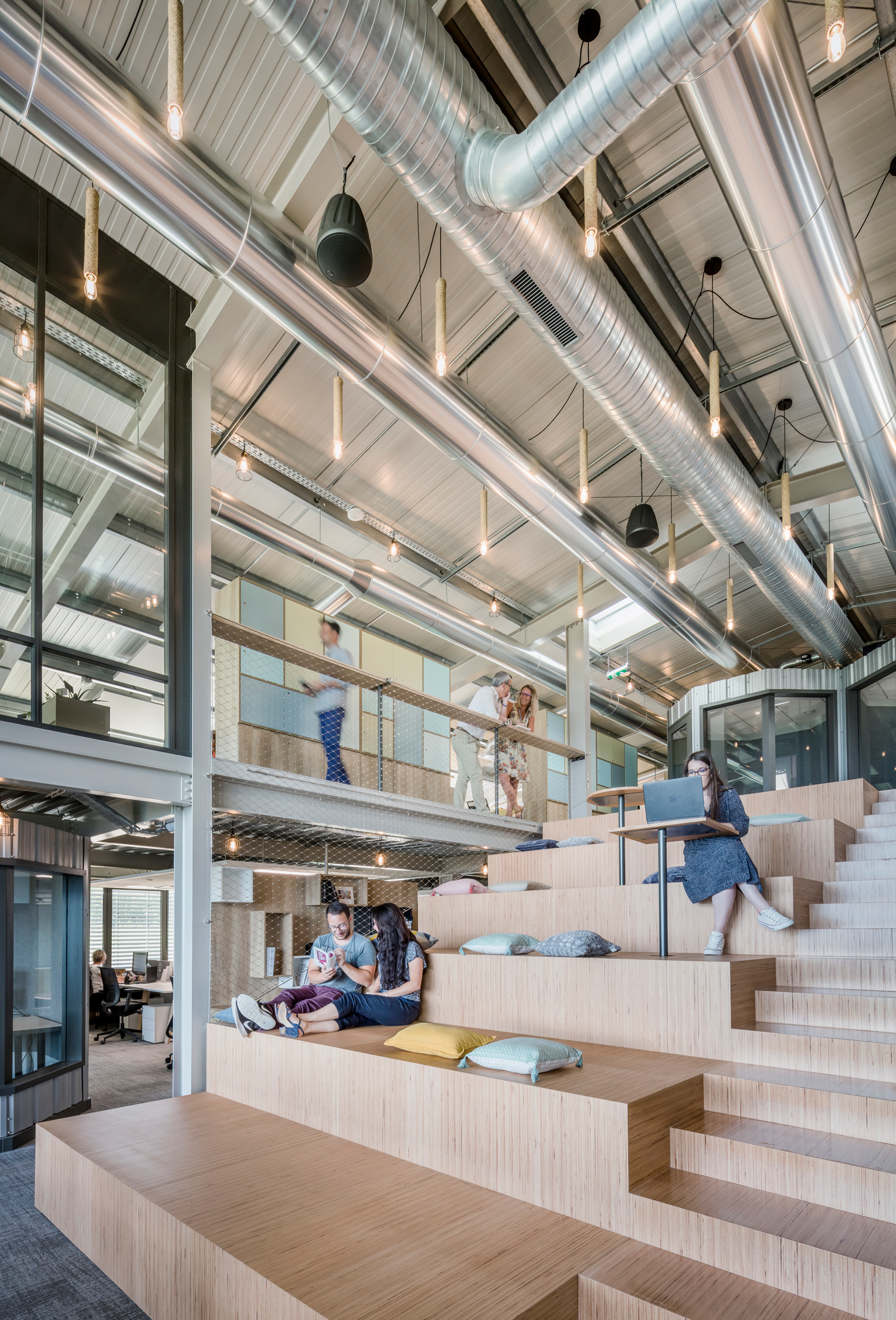 Gallery of Korus Headquarters Refurbishment / Lautrefabrique ...