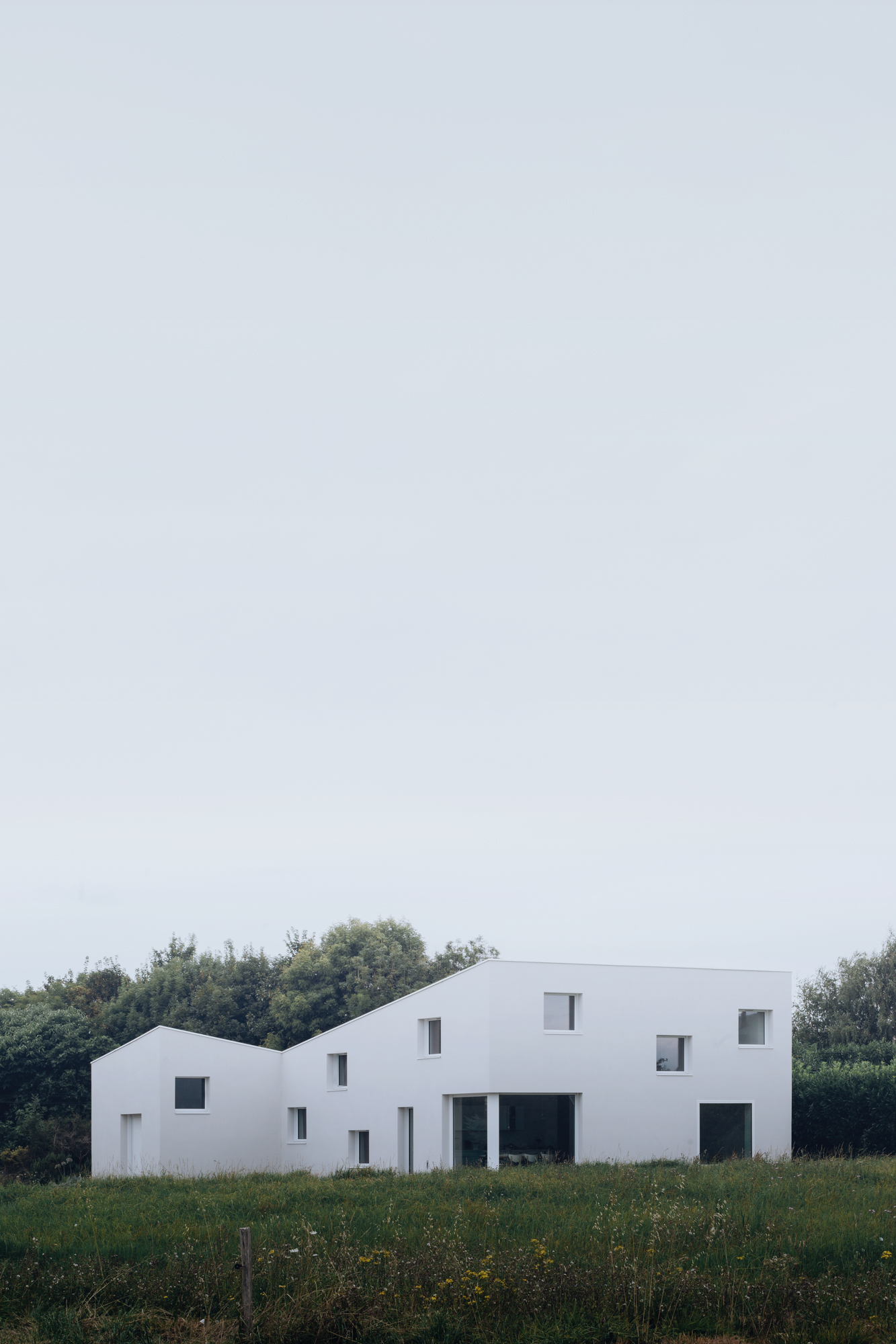 Gallery of House for a Photographer / Studio Razavi architecture - 21