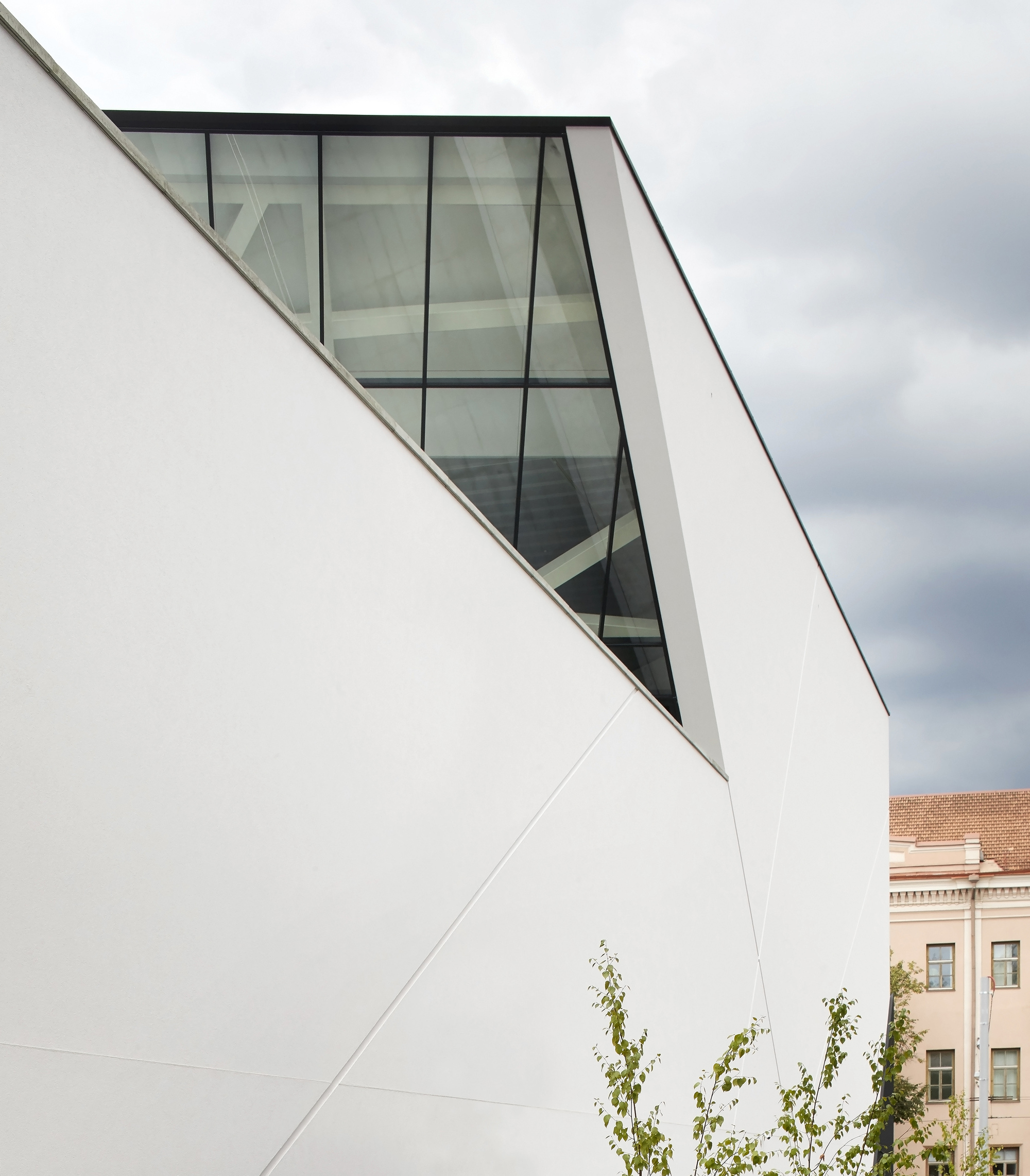 Gallery of MO Museum of Modern Art / Studio Libeskind - 13