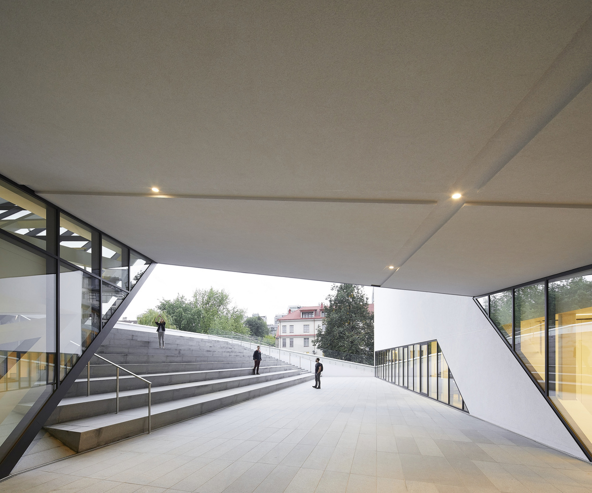 Gallery of MO Museum of Modern Art / Studio Libeskind - 4