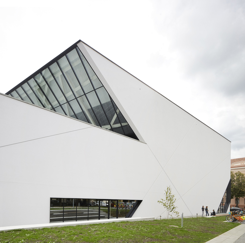Gallery of MO Museum of Modern Art / Studio Libeskind - 28