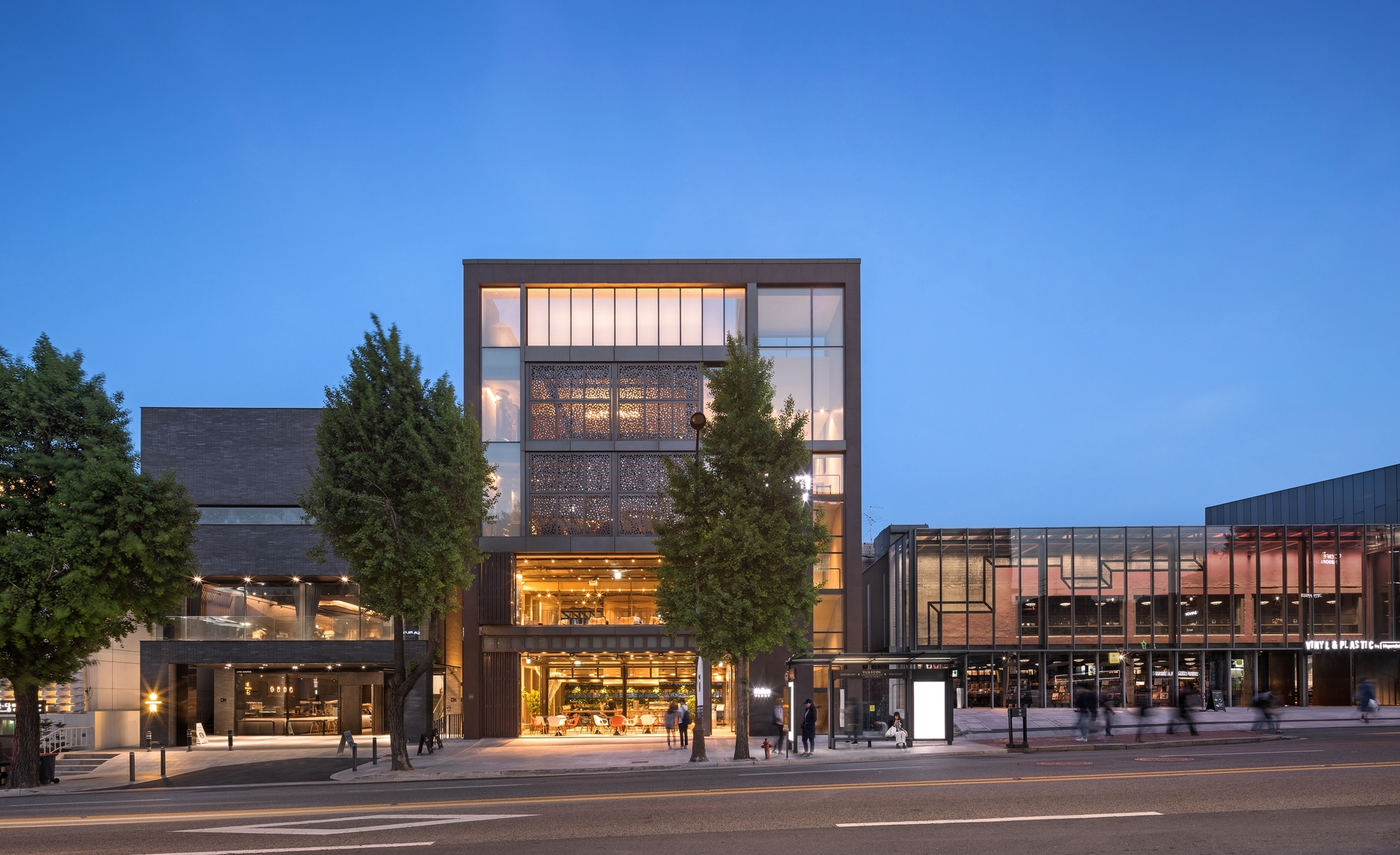 Gallery of Maxim Plant / AI Architects - 6