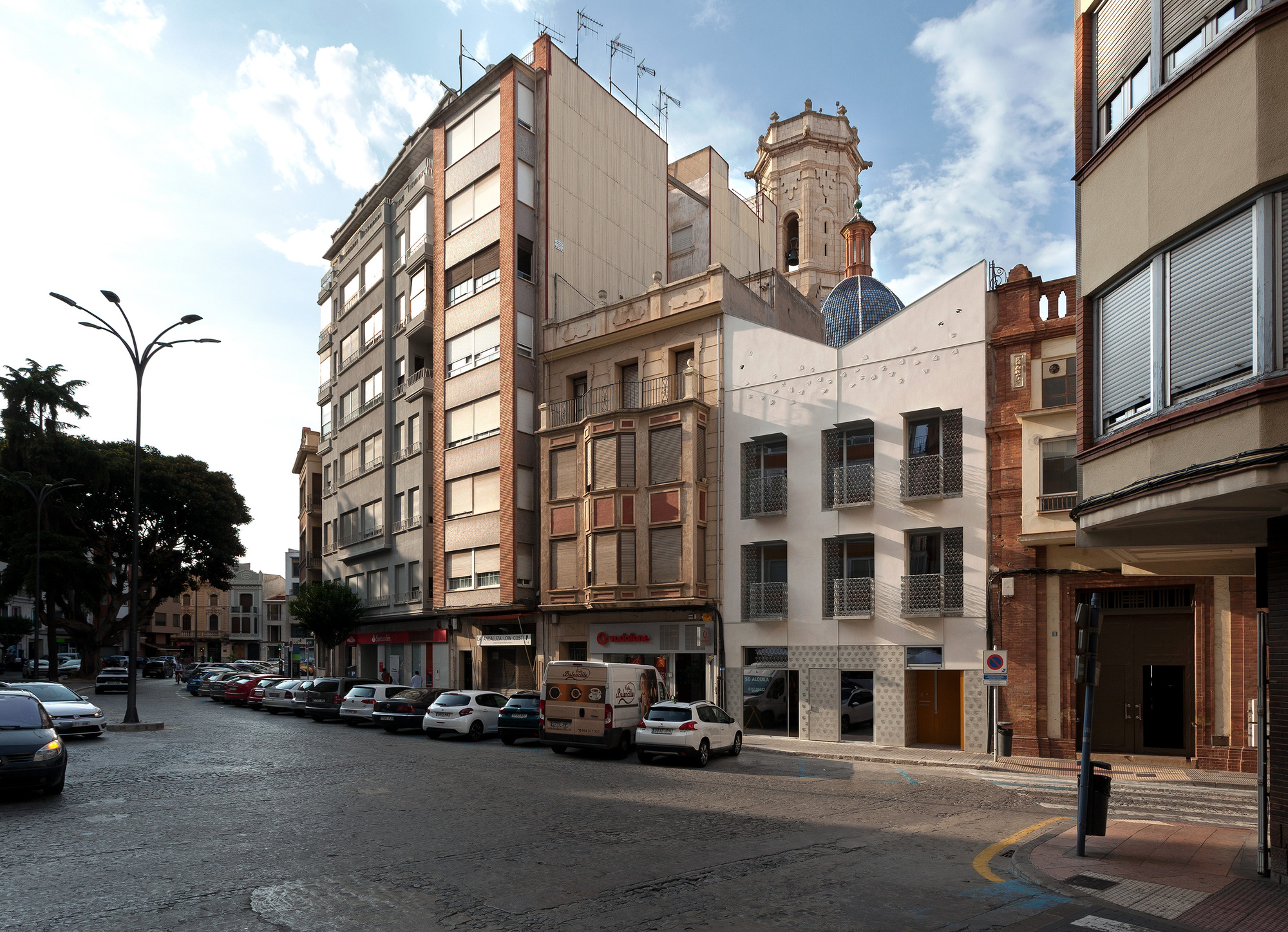 Gallery of EL PLA Building / Juan Marco arquitectos - 1