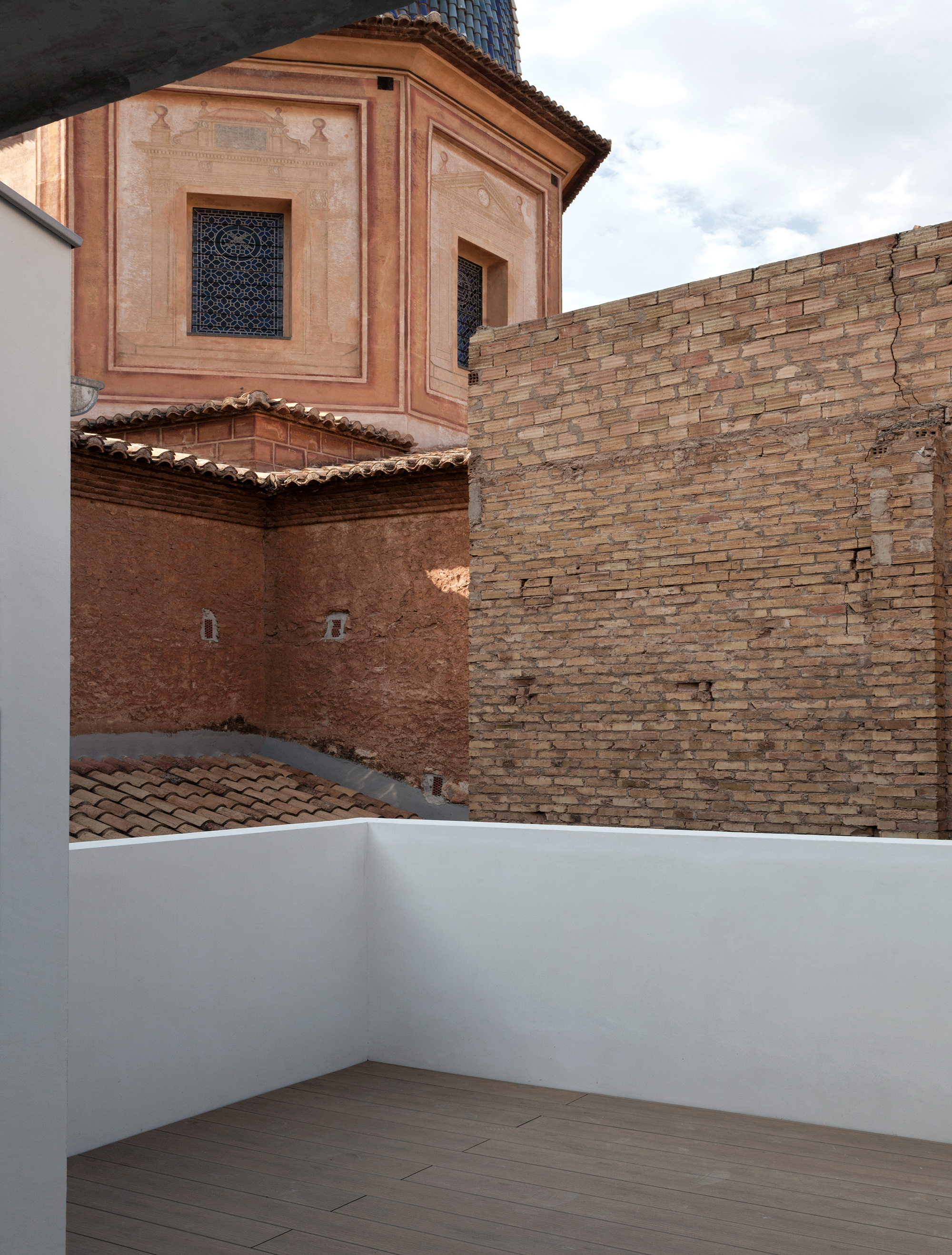 Gallery of EL PLA Building / Juan Marco arquitectos - 6