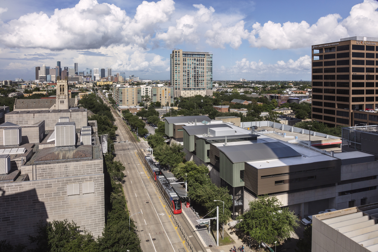 Gallery of Houston Museum of Fine Arts / Lake|Flato Architects - 3