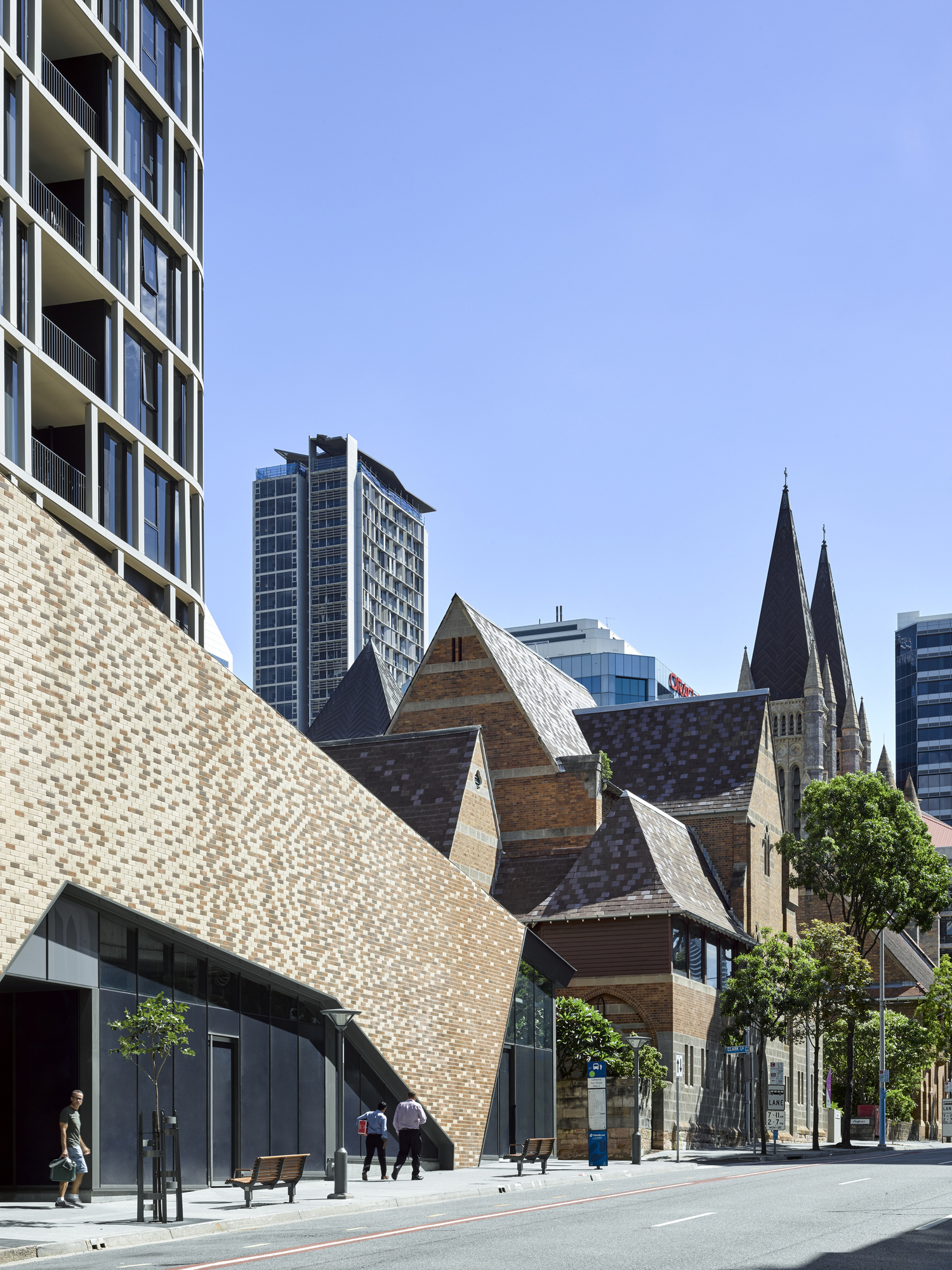 Gallery of Spire Residences / John Wardle Architects - 16
