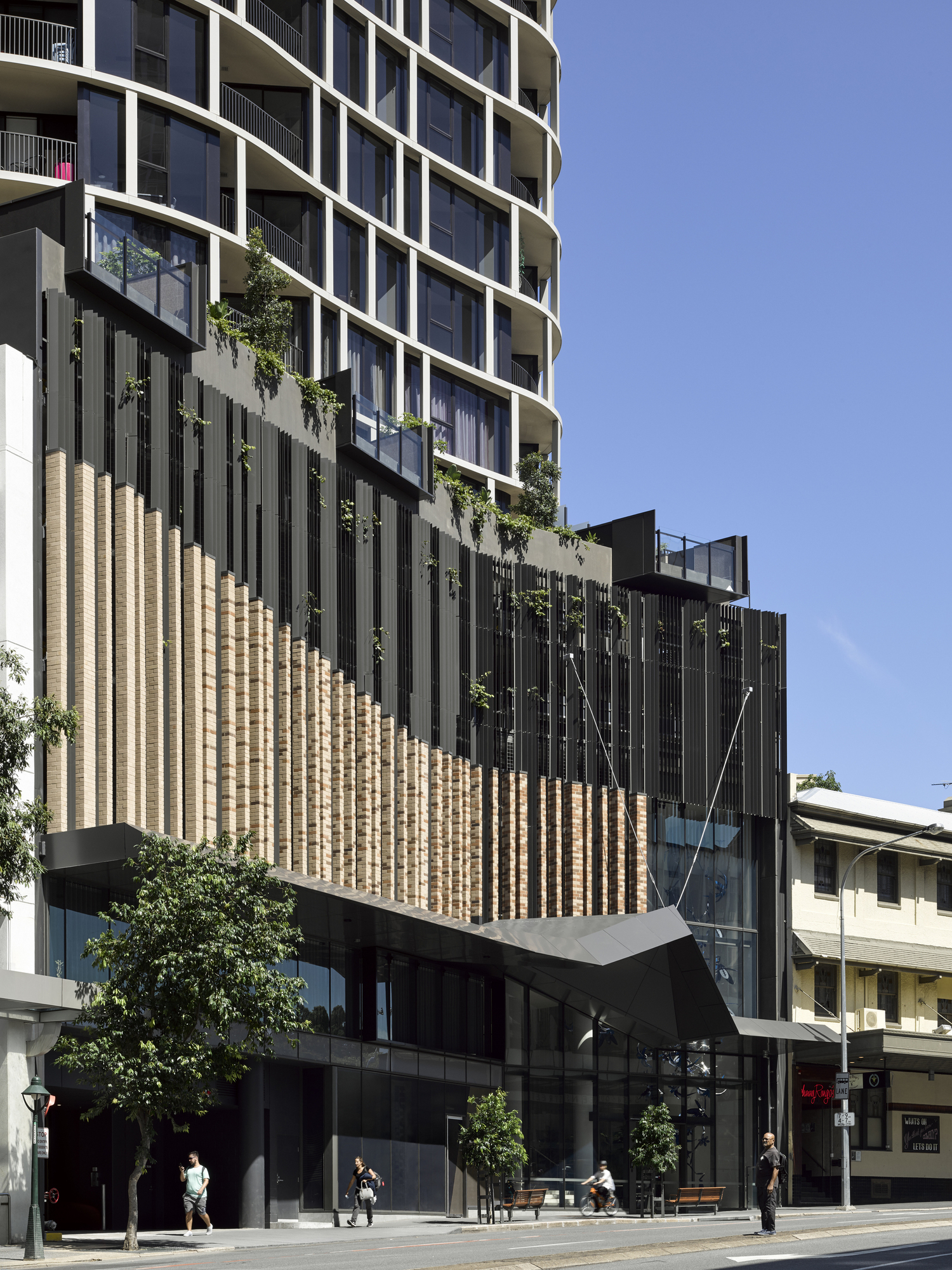 Gallery of Spire Residences / John Wardle Architects - 9