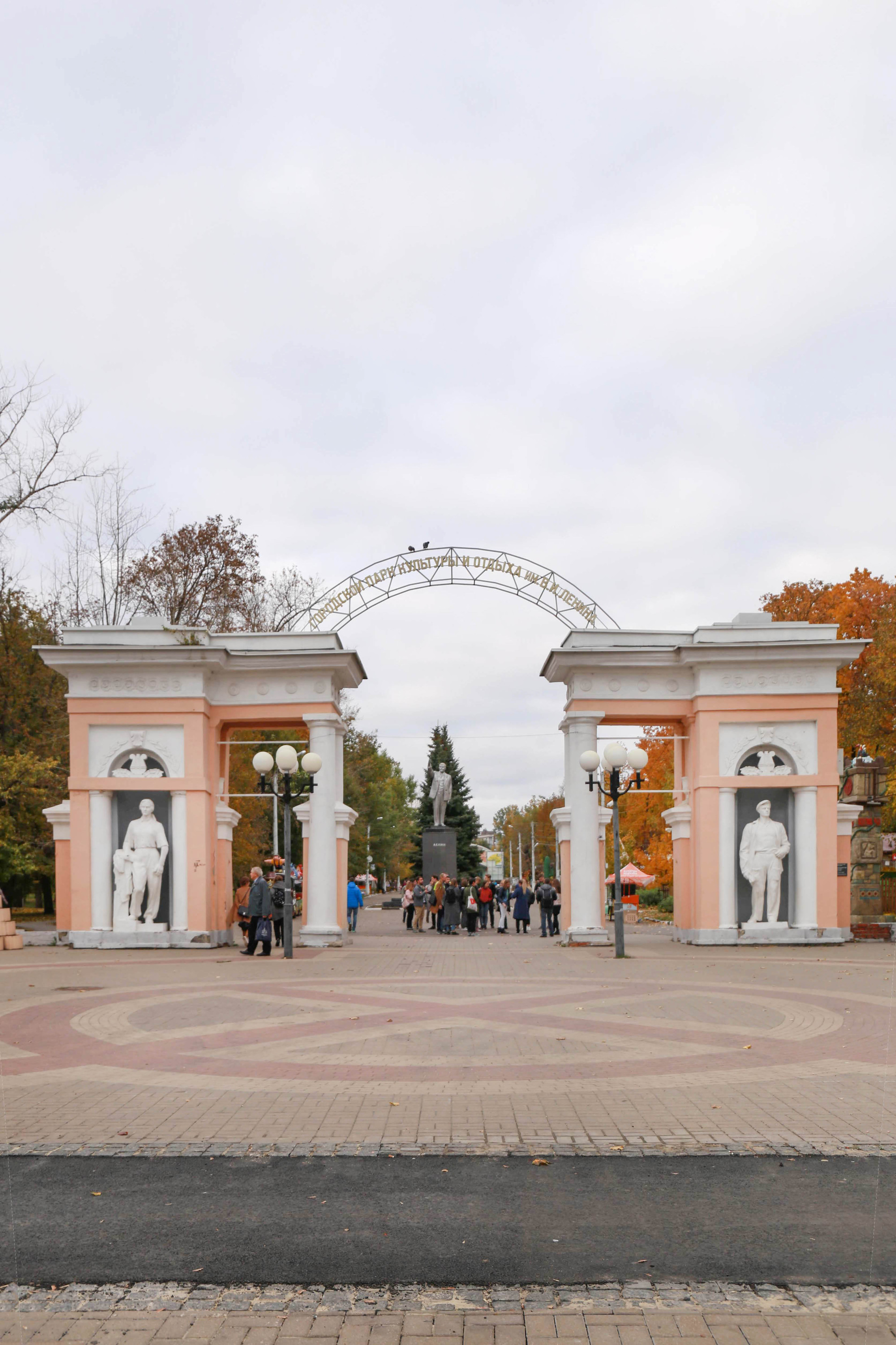 Gallery of The Faded Pastel Facades of Russia - 14