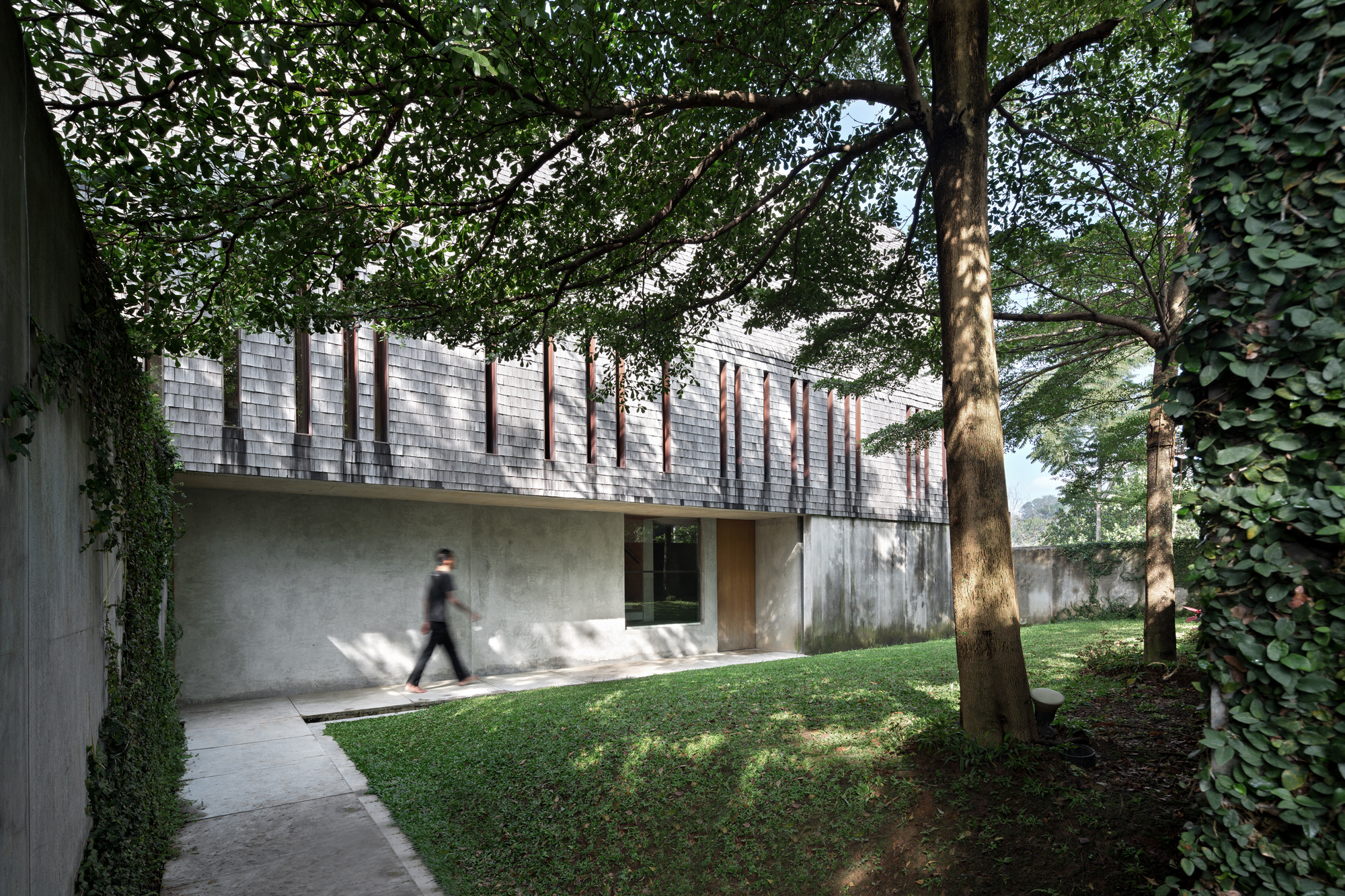 Gallery of EH House / andramatin - 9