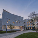 Kornerstone International Academy / hyperStiy Architects | ArchDaily