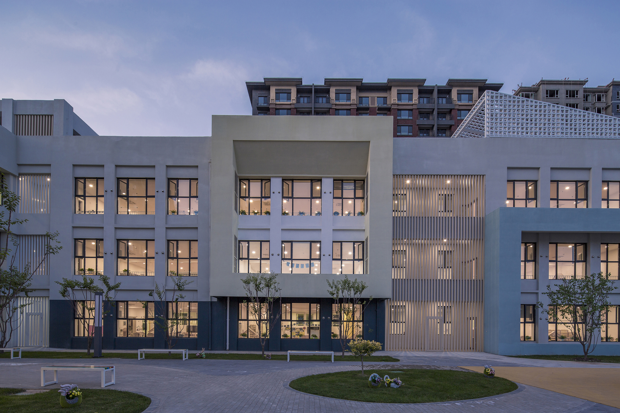 Gallery of Kornerstone International Academy / hyperStiy Architects - 13