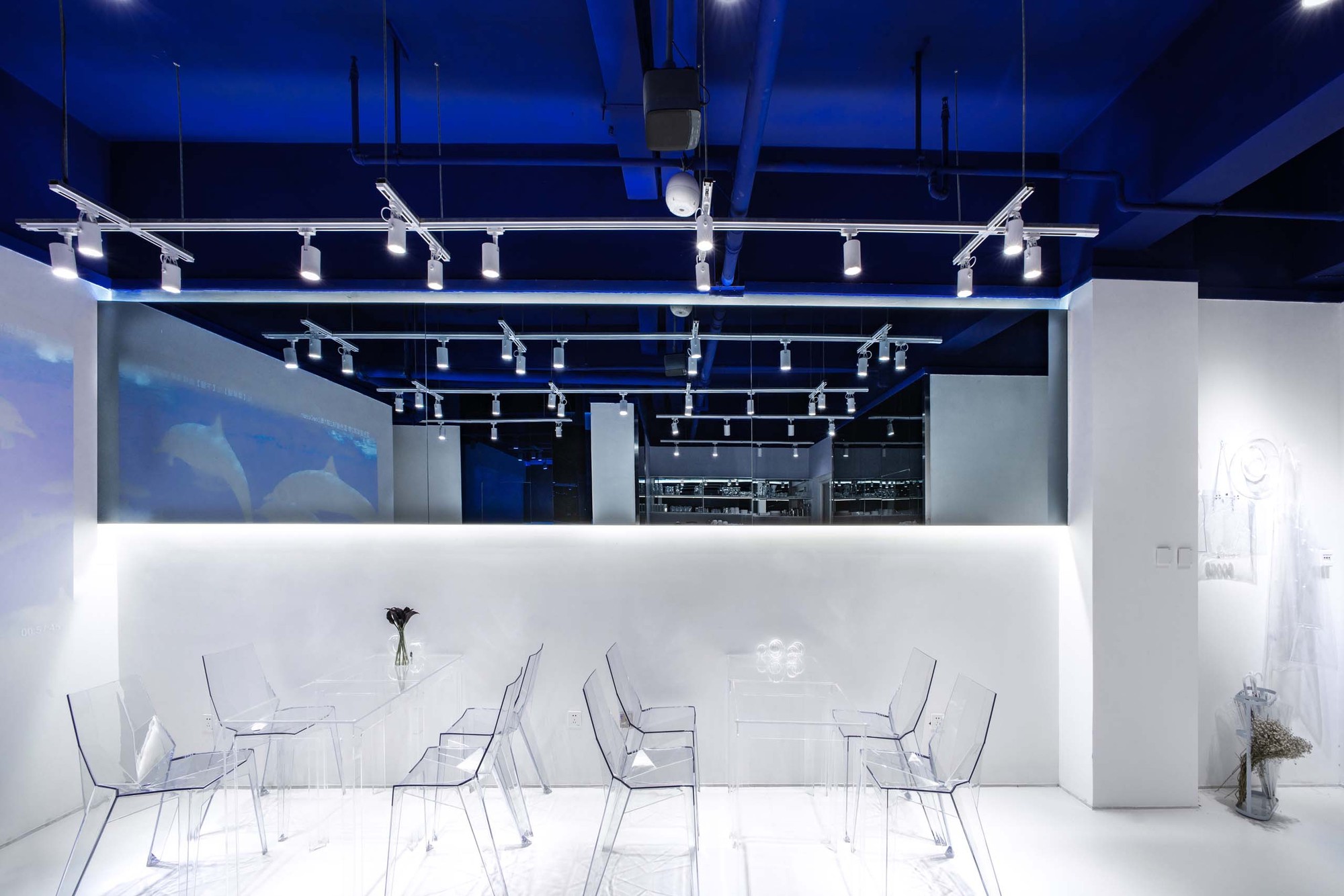 Gallery of Deepsea Coffee / Parallect Design - 9