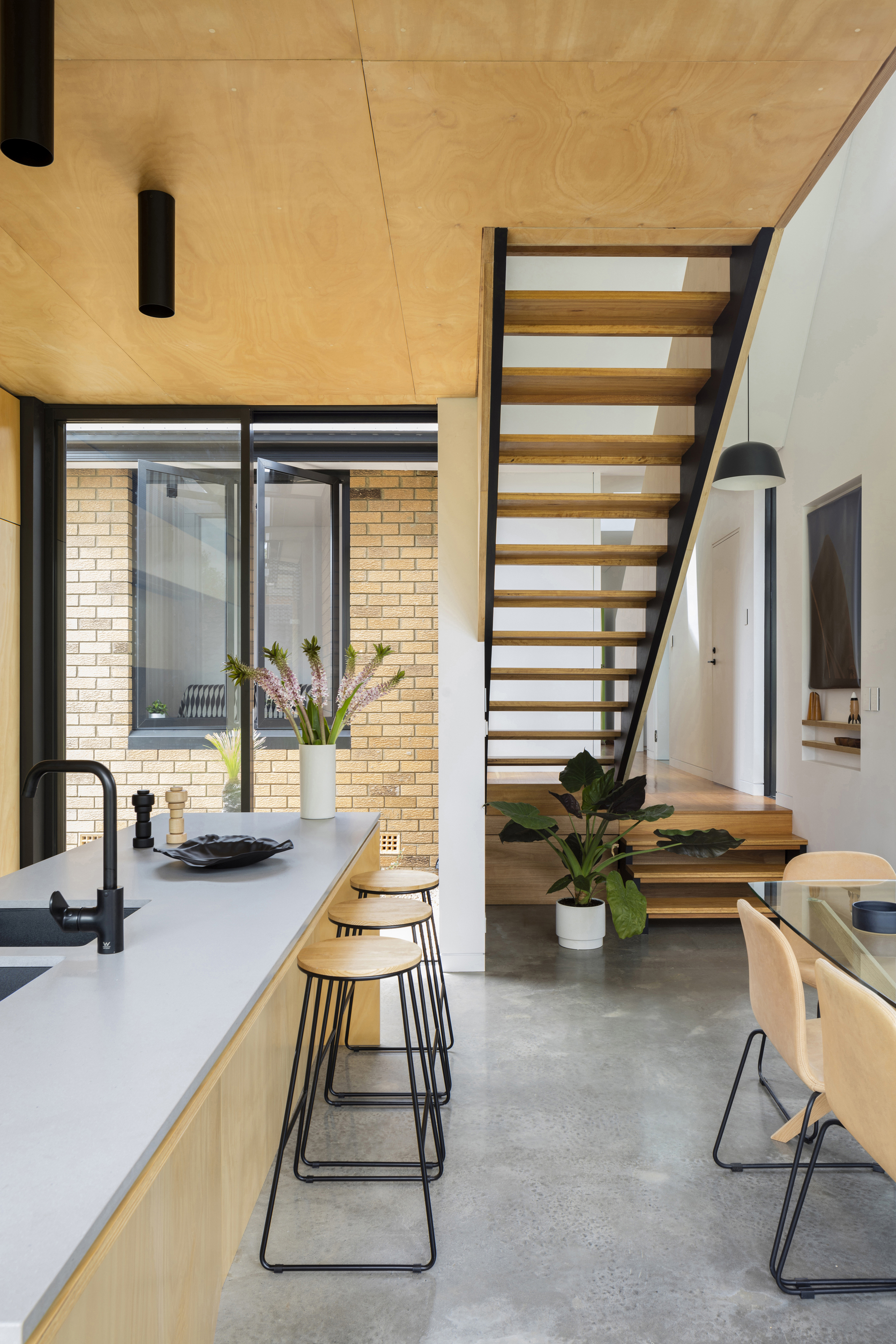 Gallery of Binary House / Christopher Polly Architect - 25