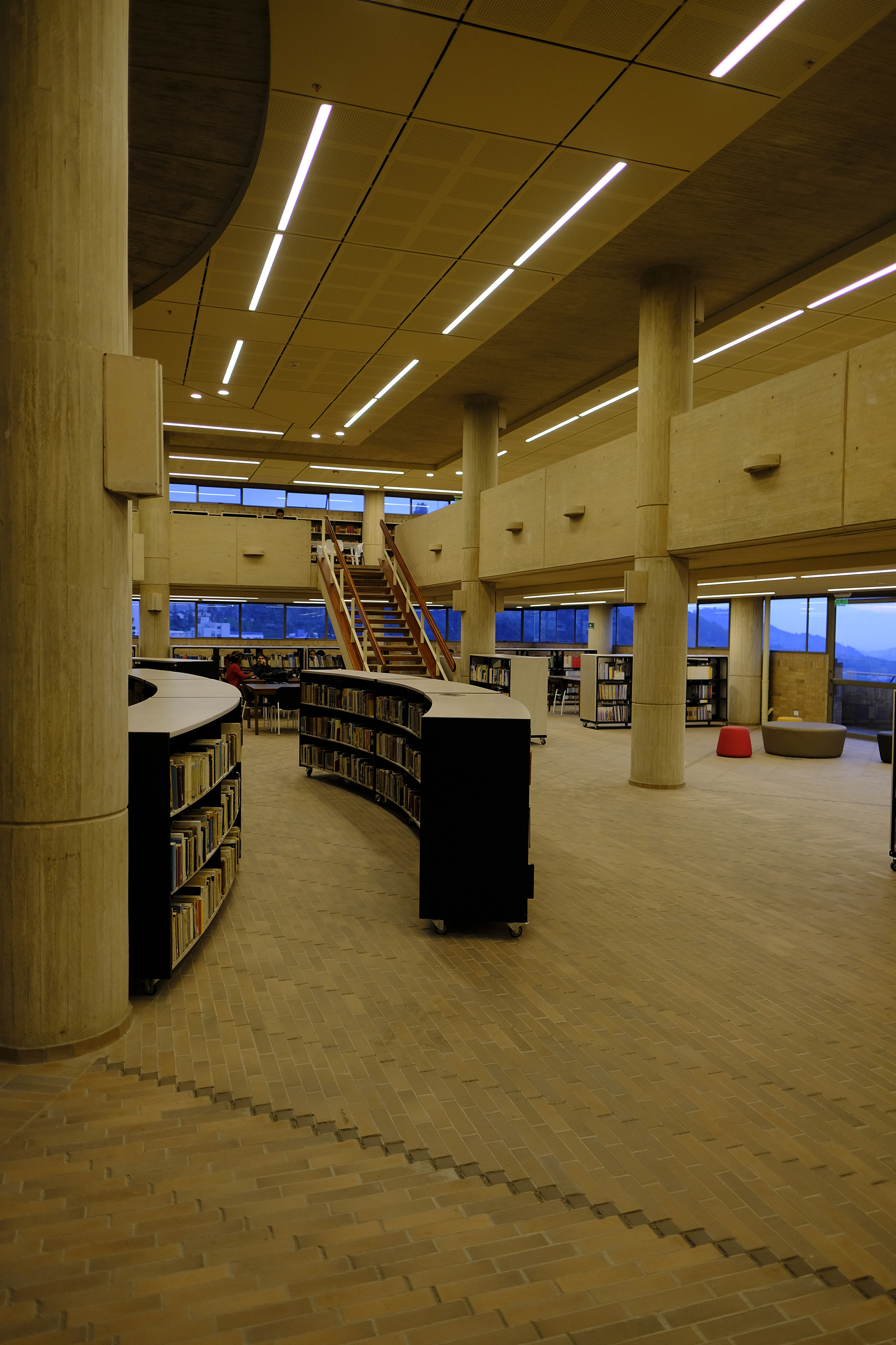 Gallery of University Cultural Center Rogelio Salmona – First Phase ...