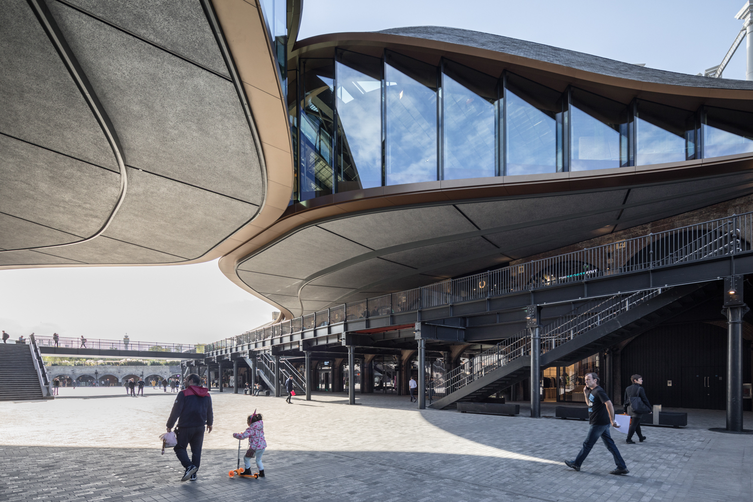 Galeria de Coal Drops Yard de Heatherwick Studio, pelas lentes de ...