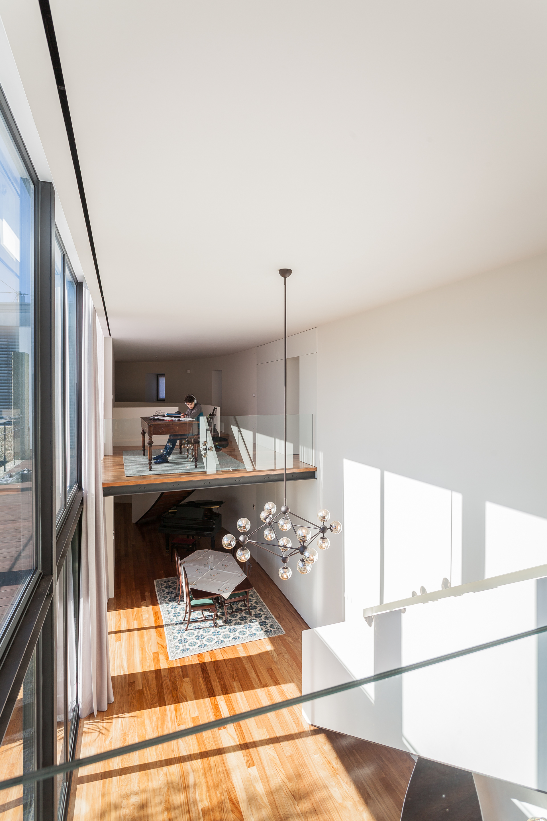 Gallery of Persimmon Tree House / André Simão & Nuno Bessa - 6