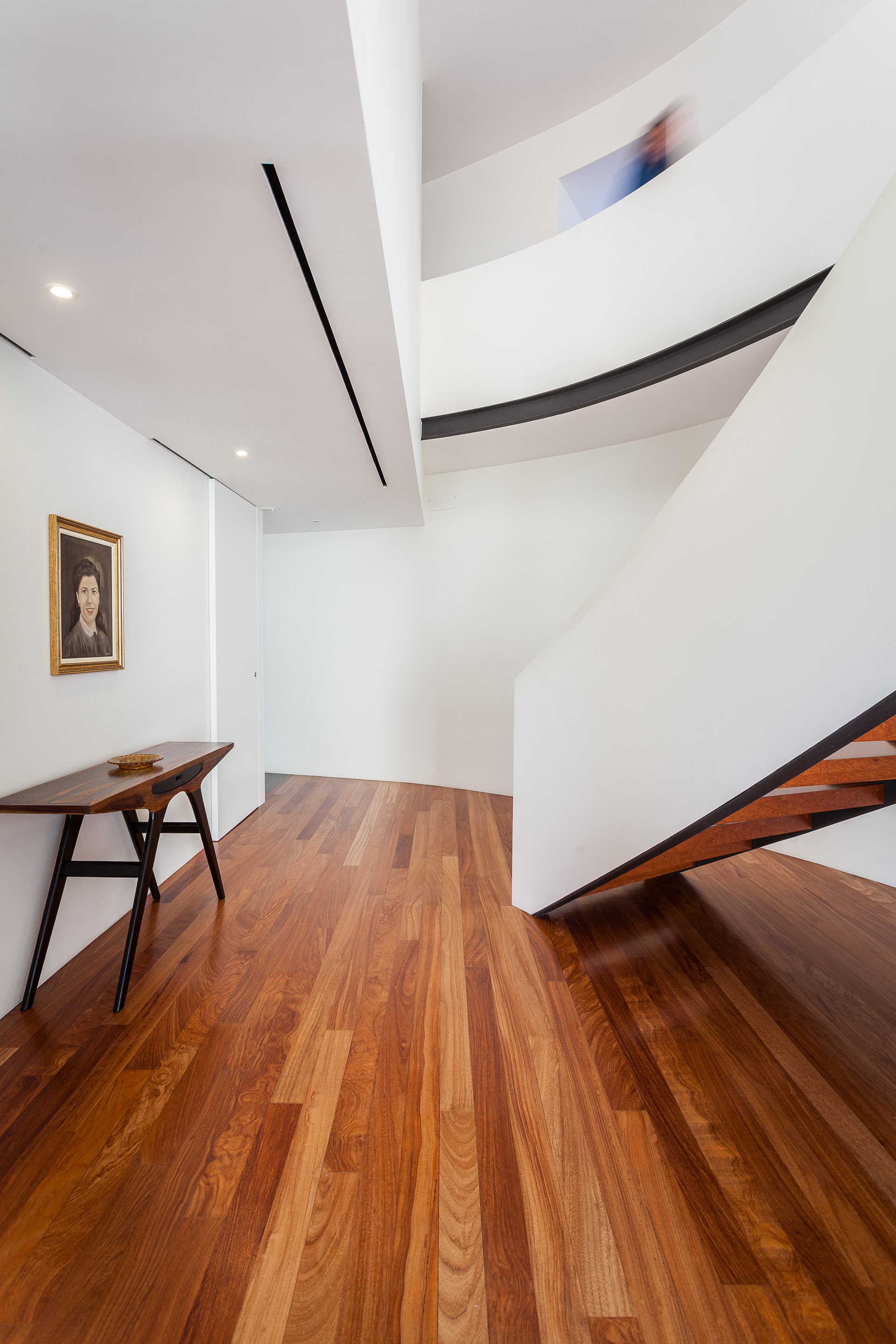 Gallery of Persimmon Tree House / André Simão & Nuno Bessa - 5