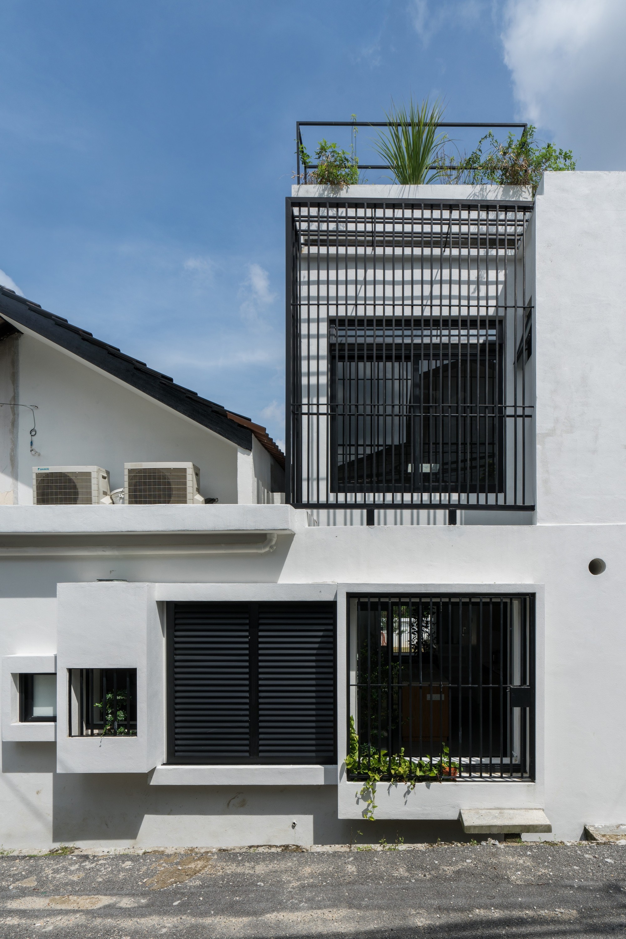 Gallery of Jose House / Fabian Tan Architect - 2
