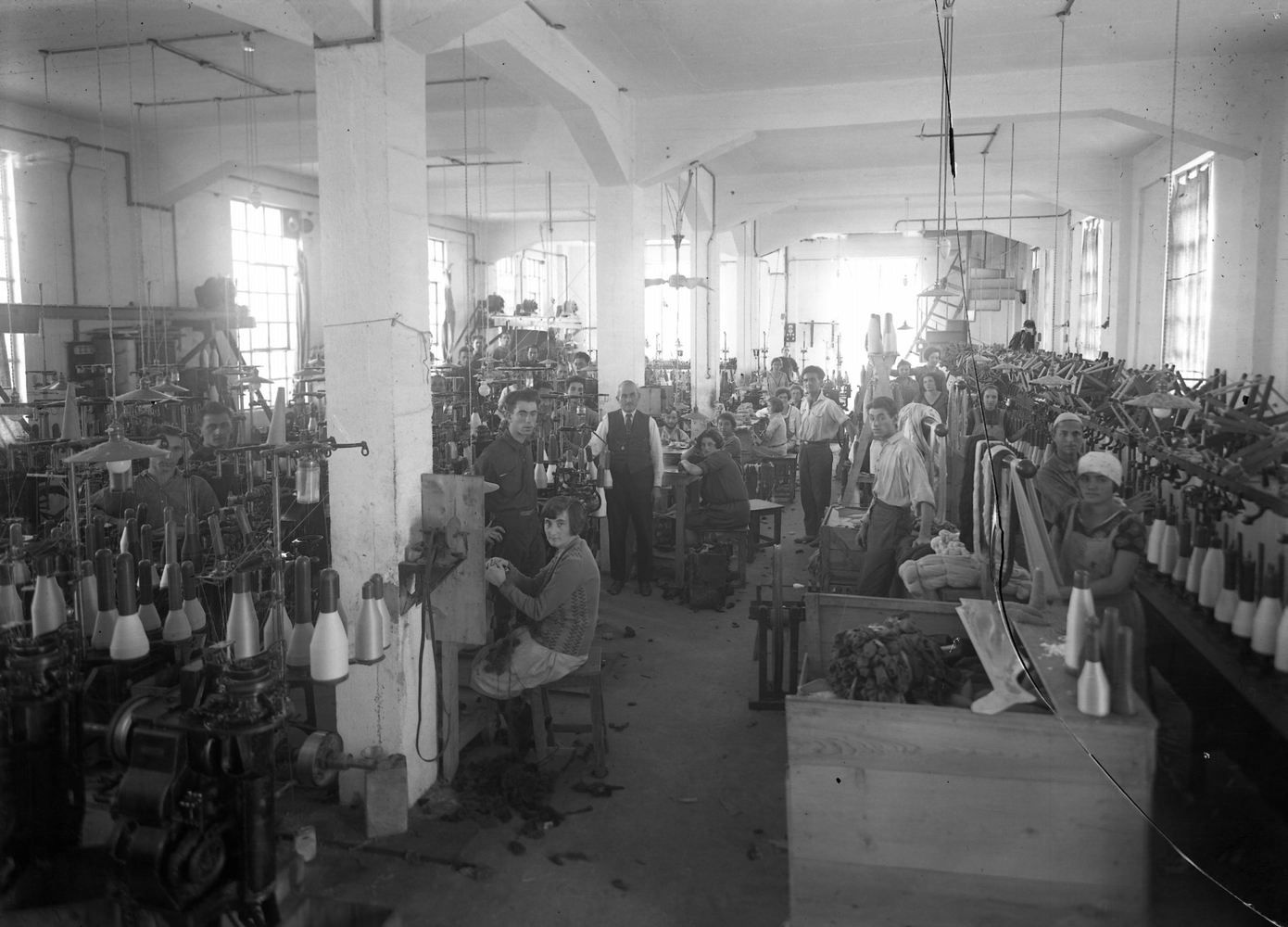 Gallery of Lodzia Factory House / Amnon Bar Or - Tal Gazit Architects - 19