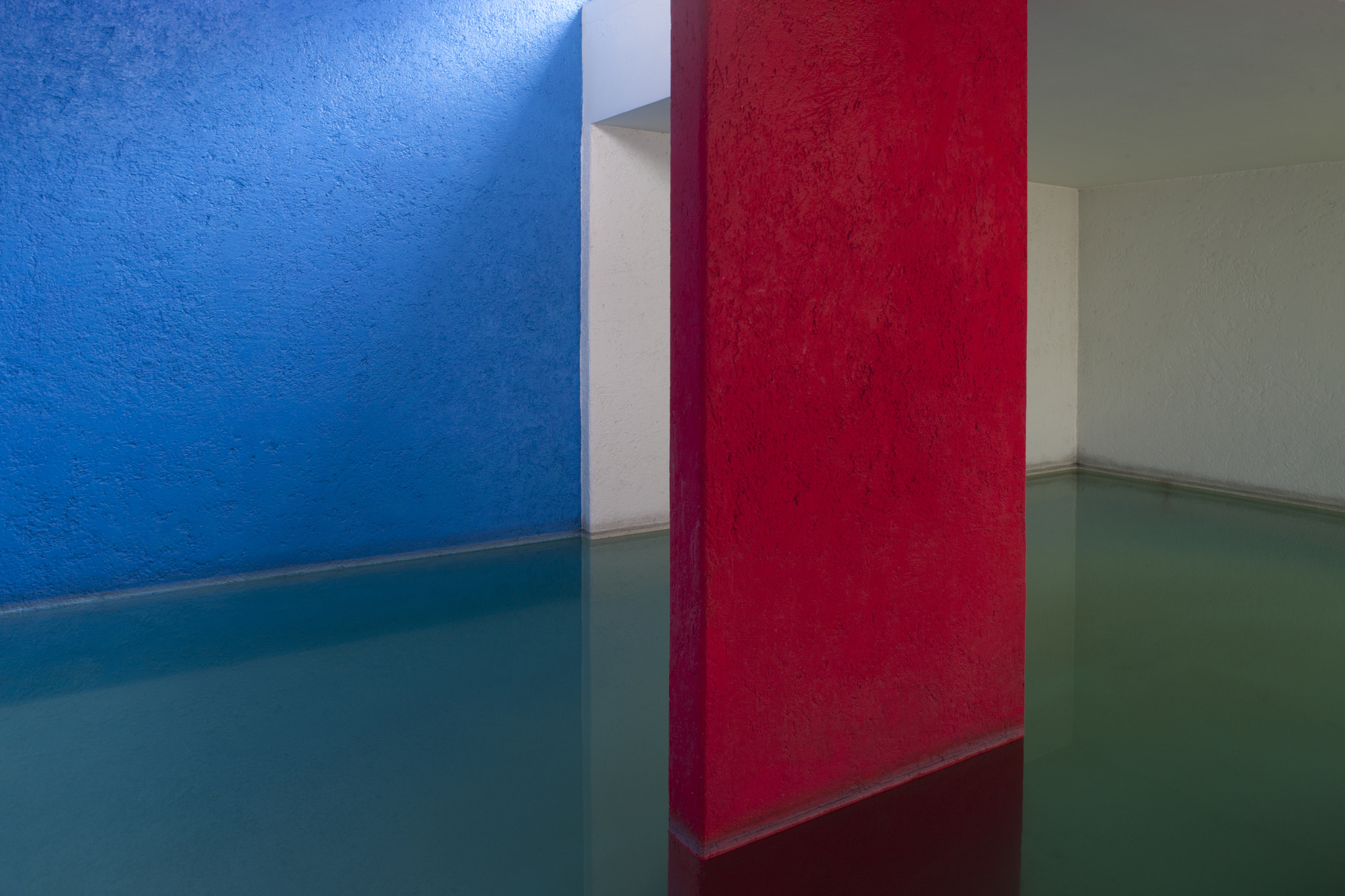 Gallery of Architecture Classics: Gilardi House / Luis Barragán - 17