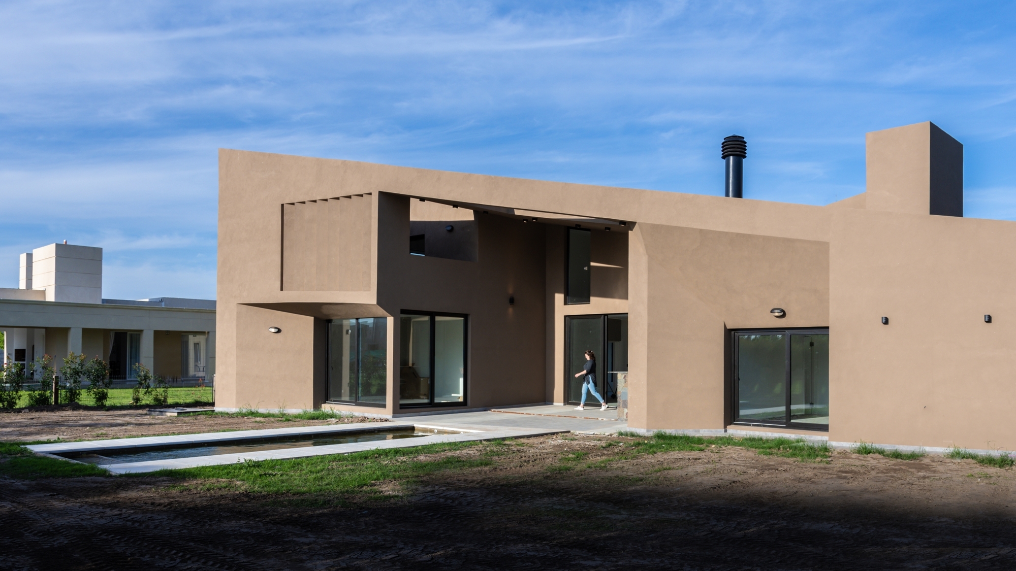 Gallery of One Roof House / Ambroggio arquitectos - 19