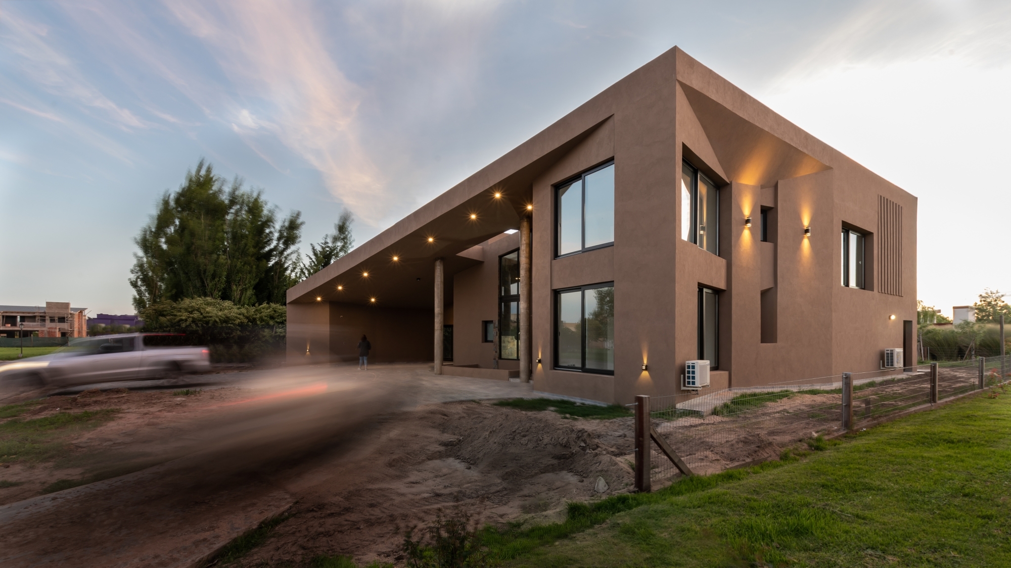 Gallery of One Roof House / Ambroggio arquitectos - 11