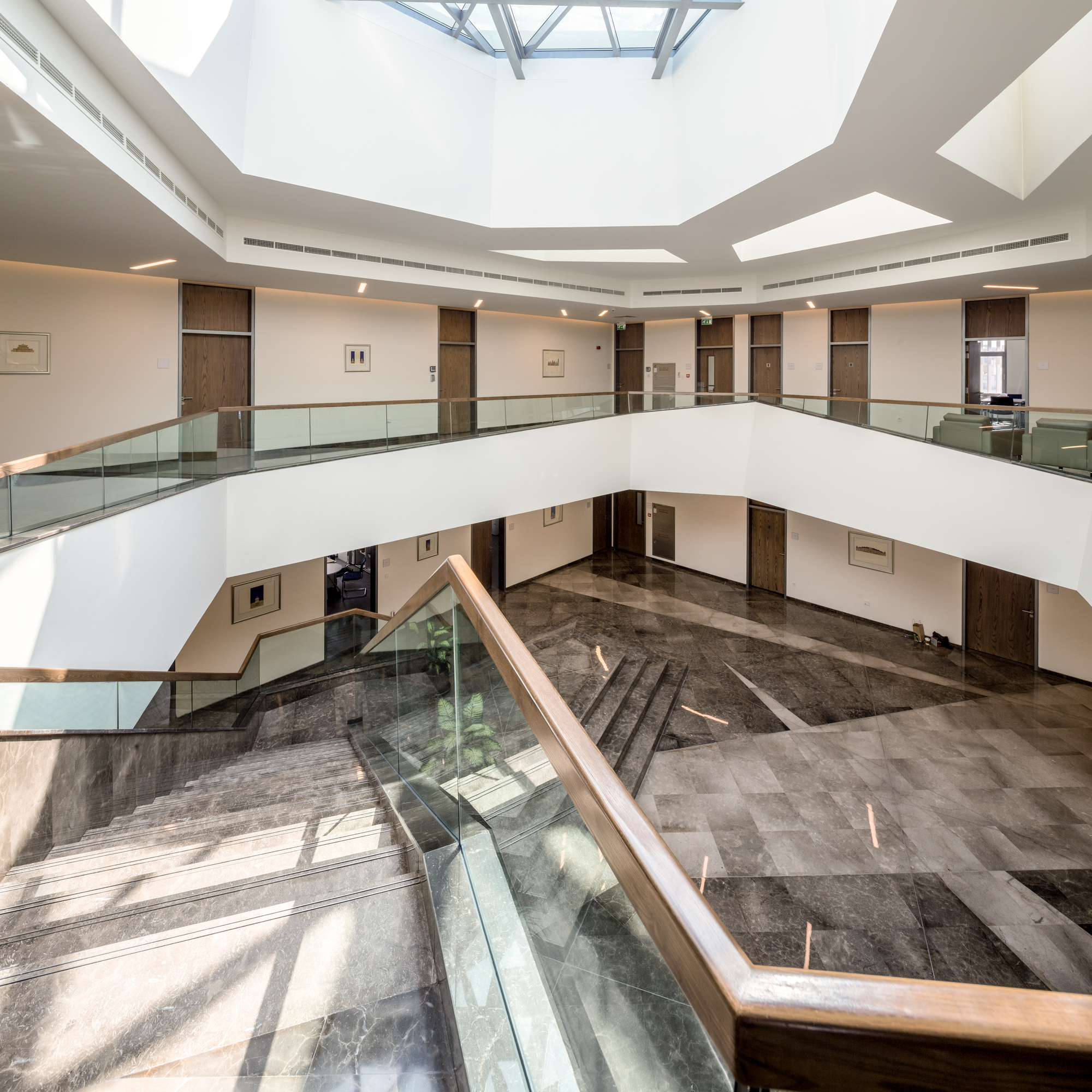 Gallery of German Embassy in Muscat / Hoehler + alSalmy - 4