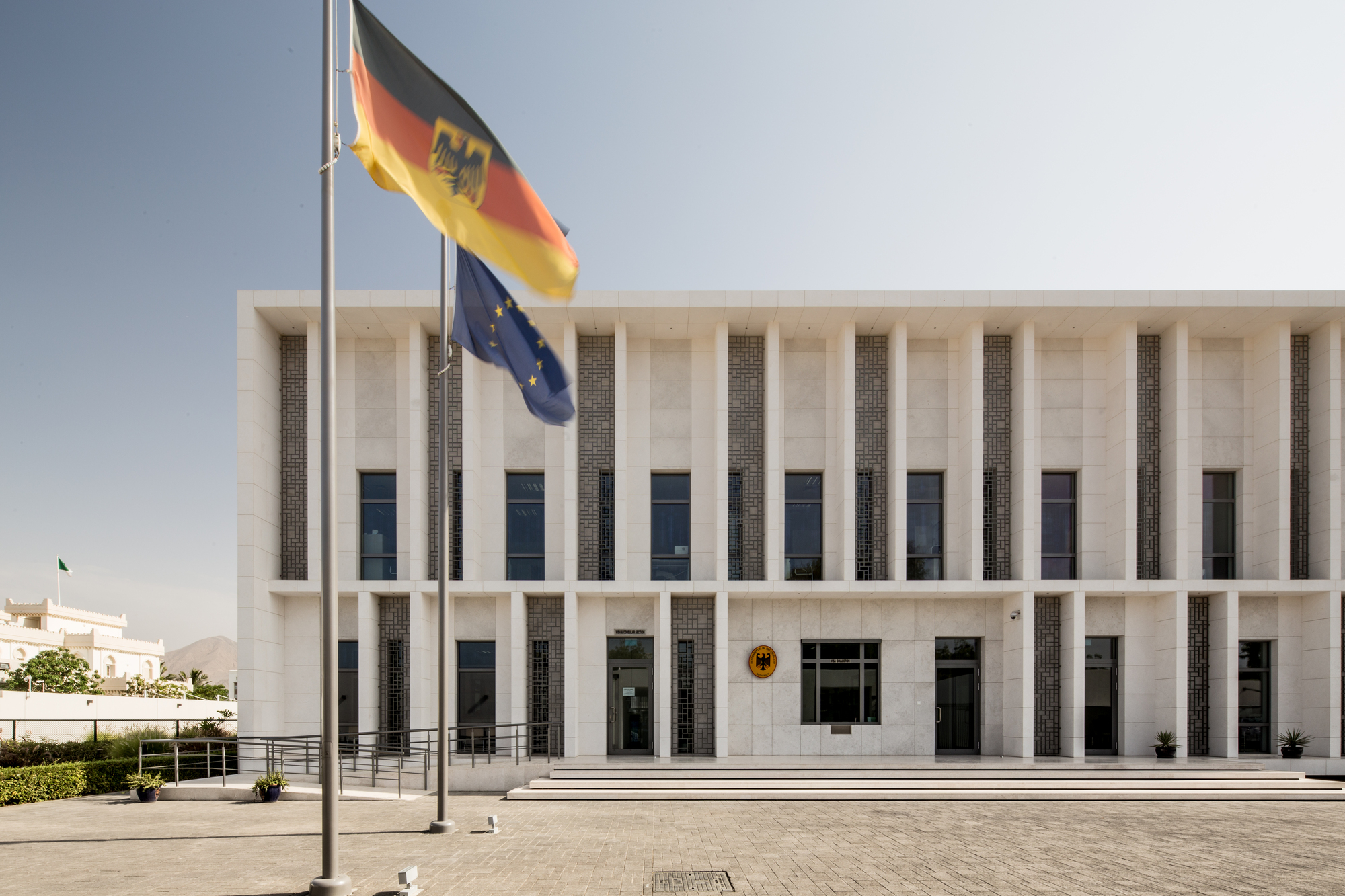 Gallery of German Embassy in Muscat / Hoehler + alSalmy - 5