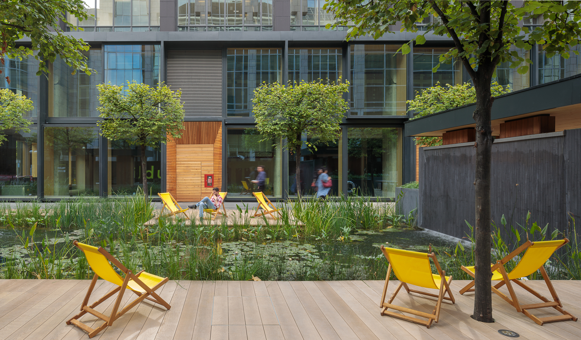 Gallery of Import Building, Republic at East India / Studio RHE - 6