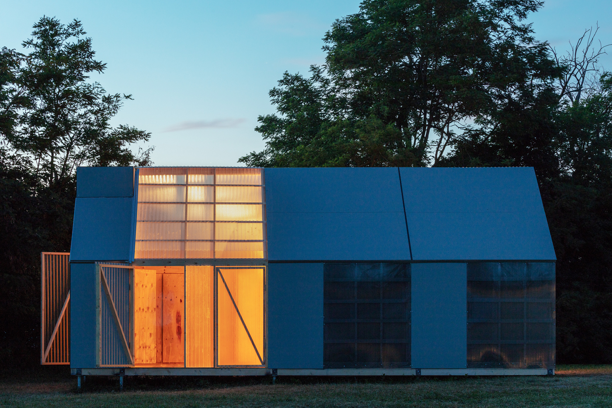 Gallery of Cabin Modules / IR arquitectura - 16