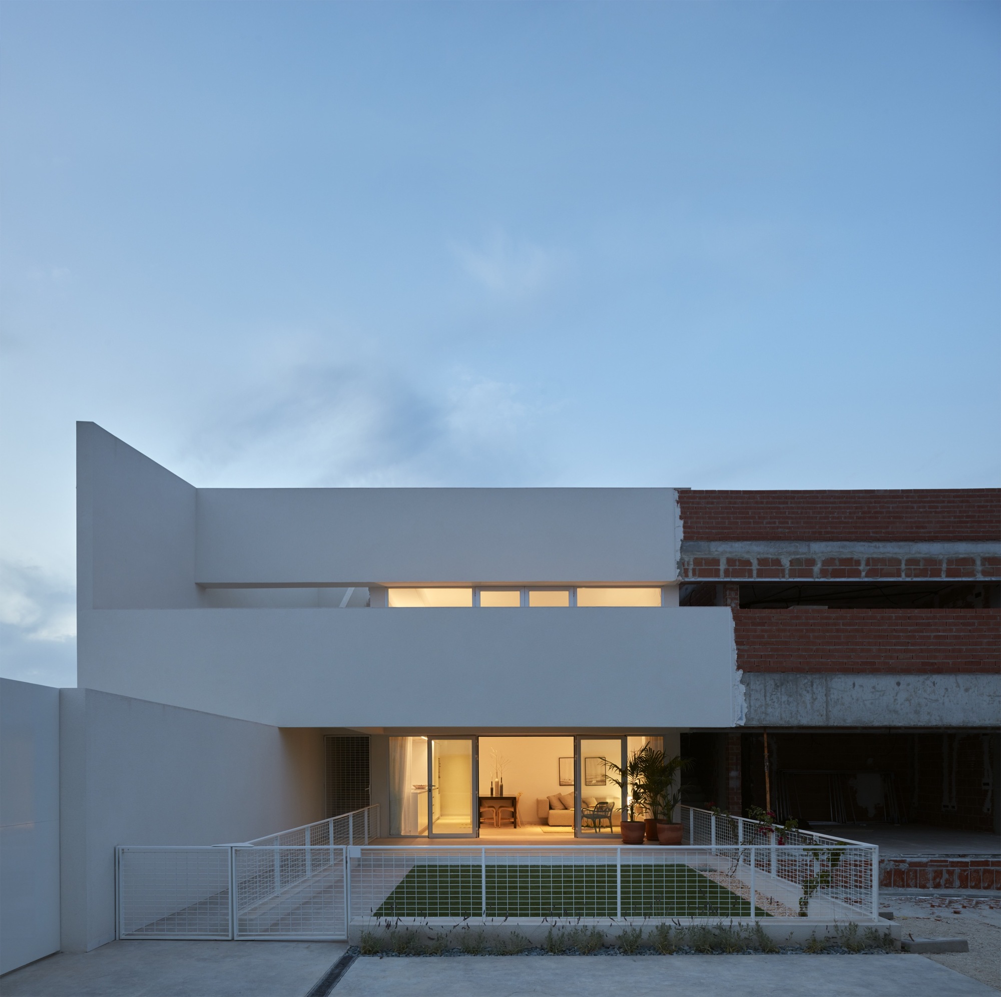 Gallery of Mirasal Residential / Balzar Arquitectos + Julia Alcocer - 7