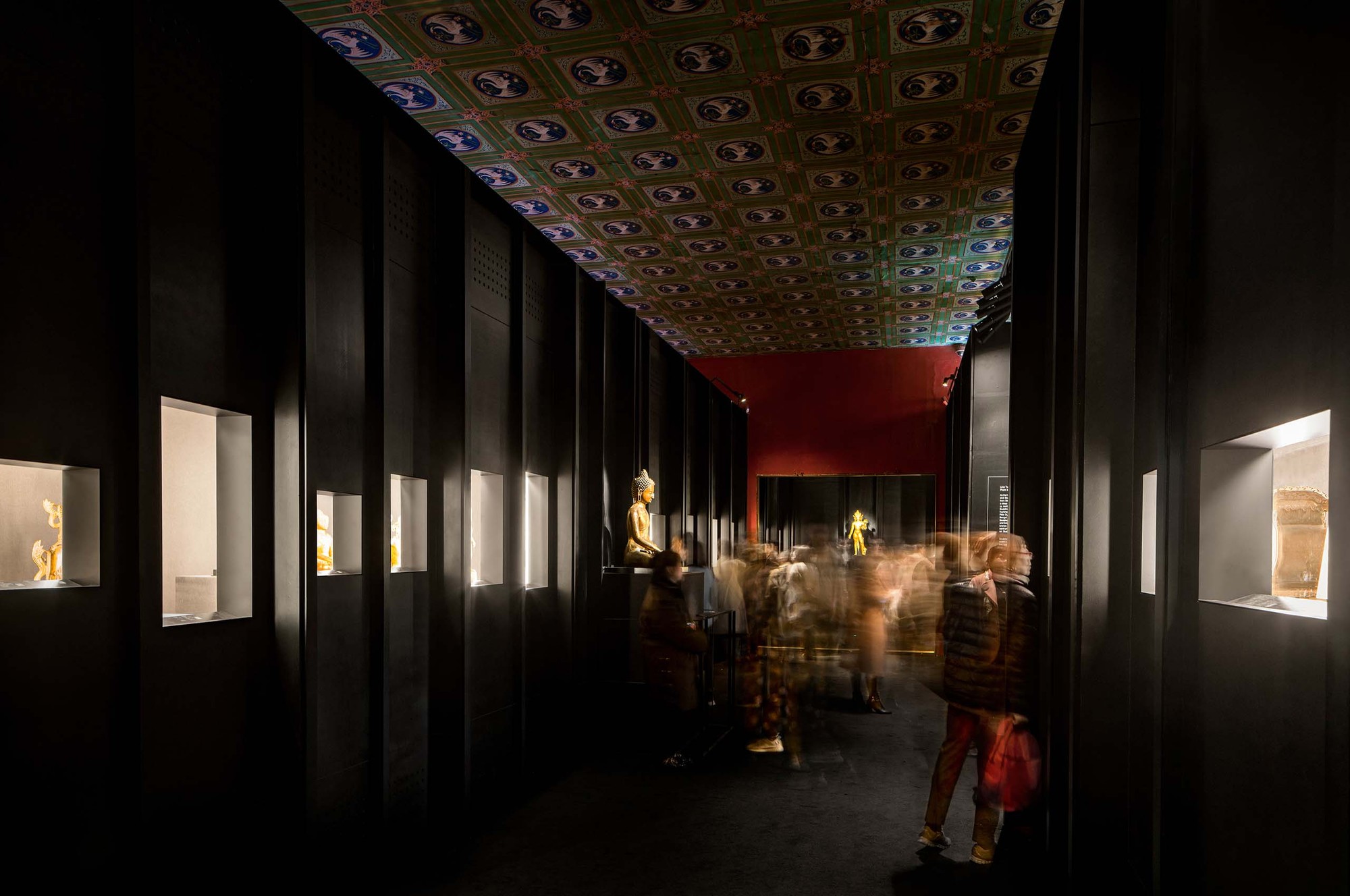 Gallery of “The light of Buddha” exhibition / studio O - 3